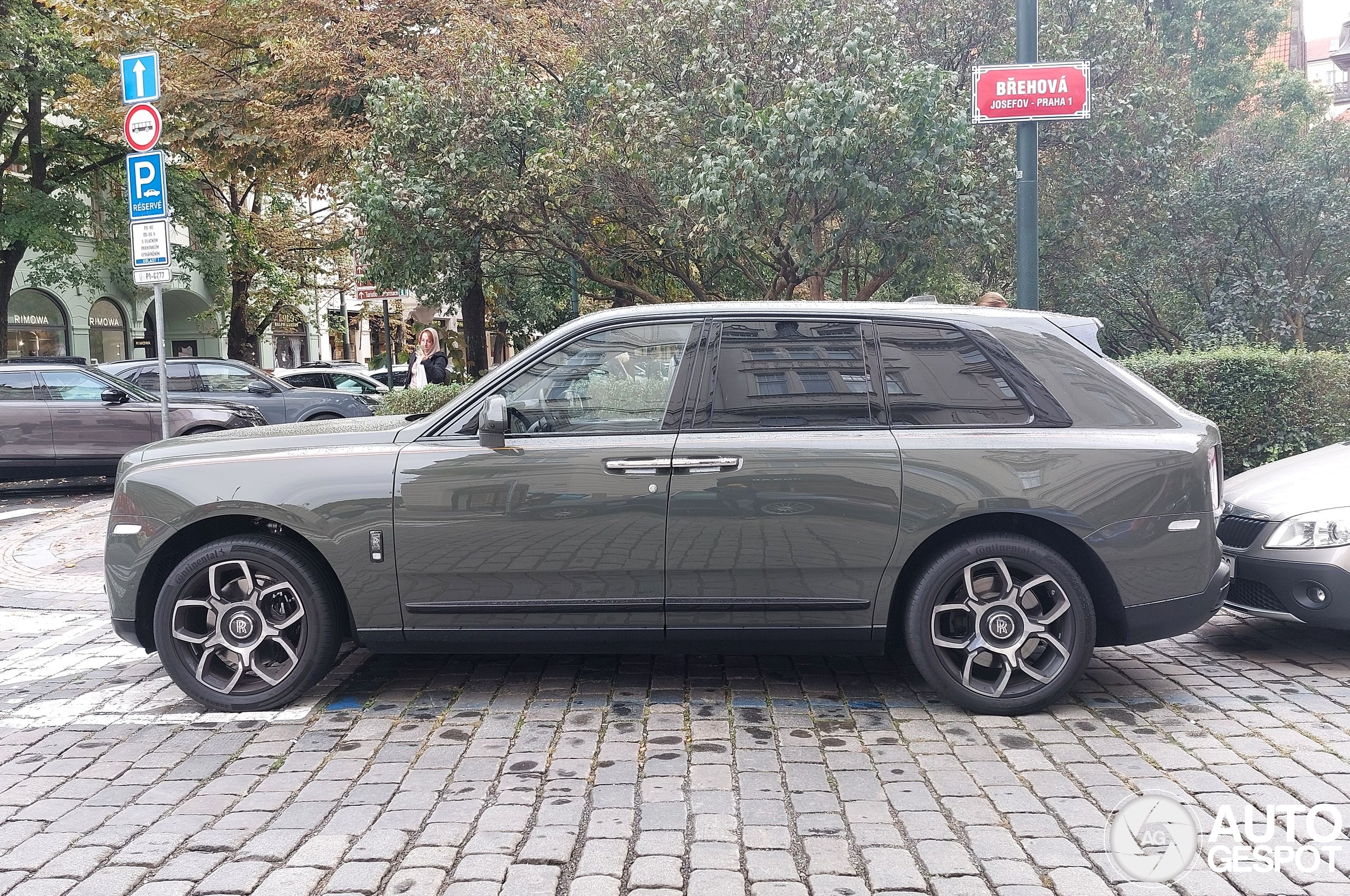 Rolls-Royce Cullinan Black Badge Fu-Shion Collection - 25 December 2025 ...