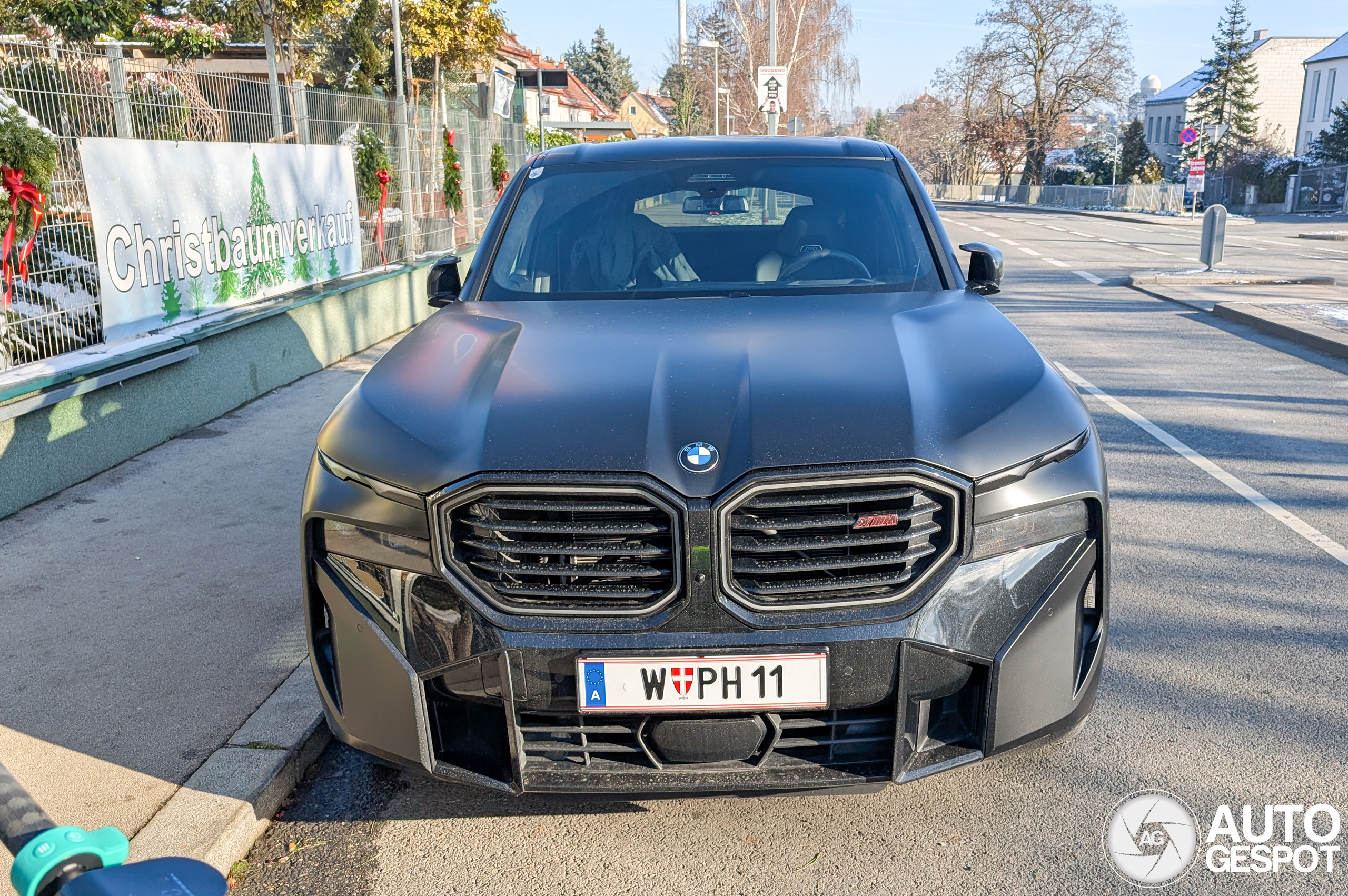 BMW XM G09 Label Red - 26 December 2025 - Autogespot