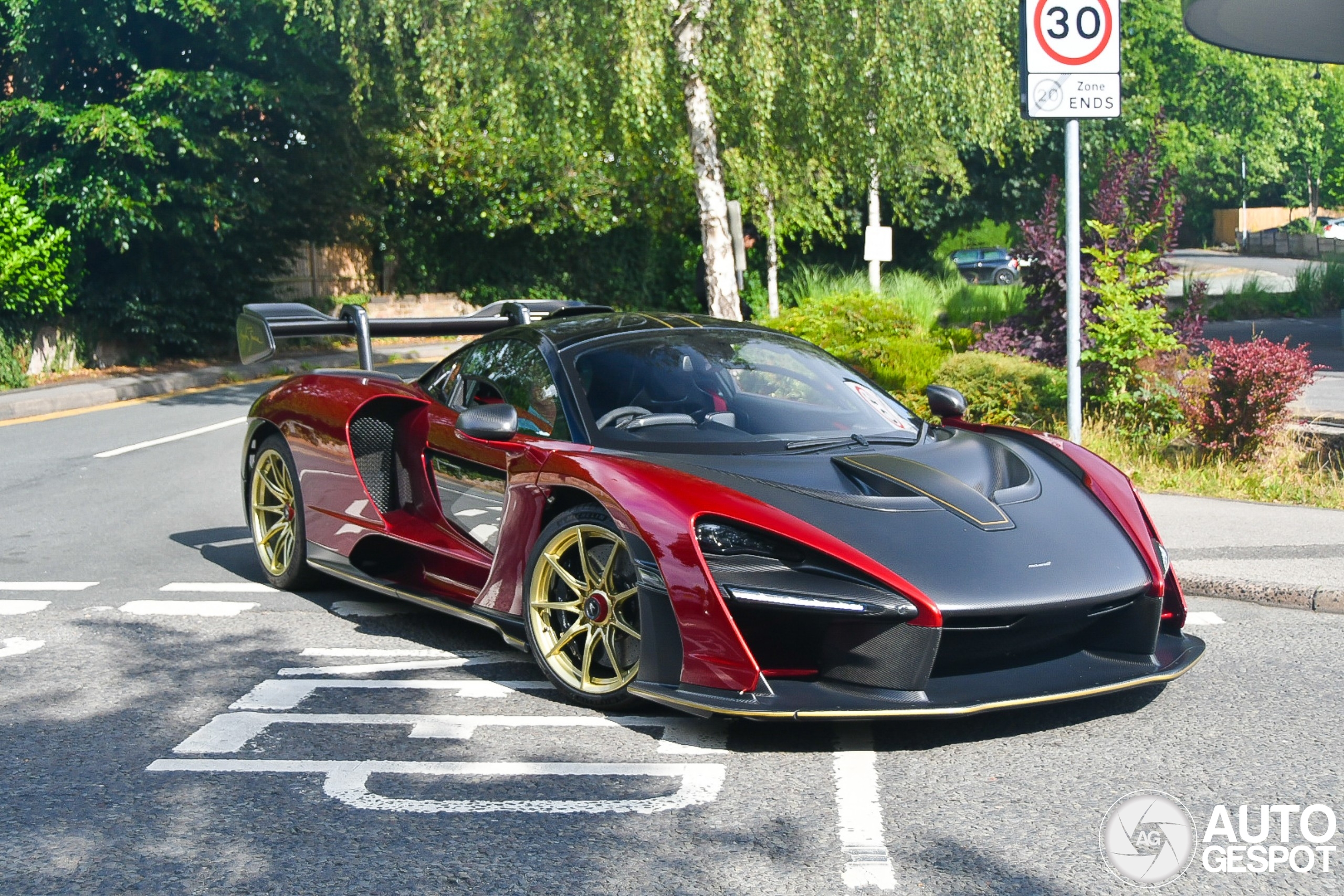 McLaren Senna - 27 December 2025 - Autogespot