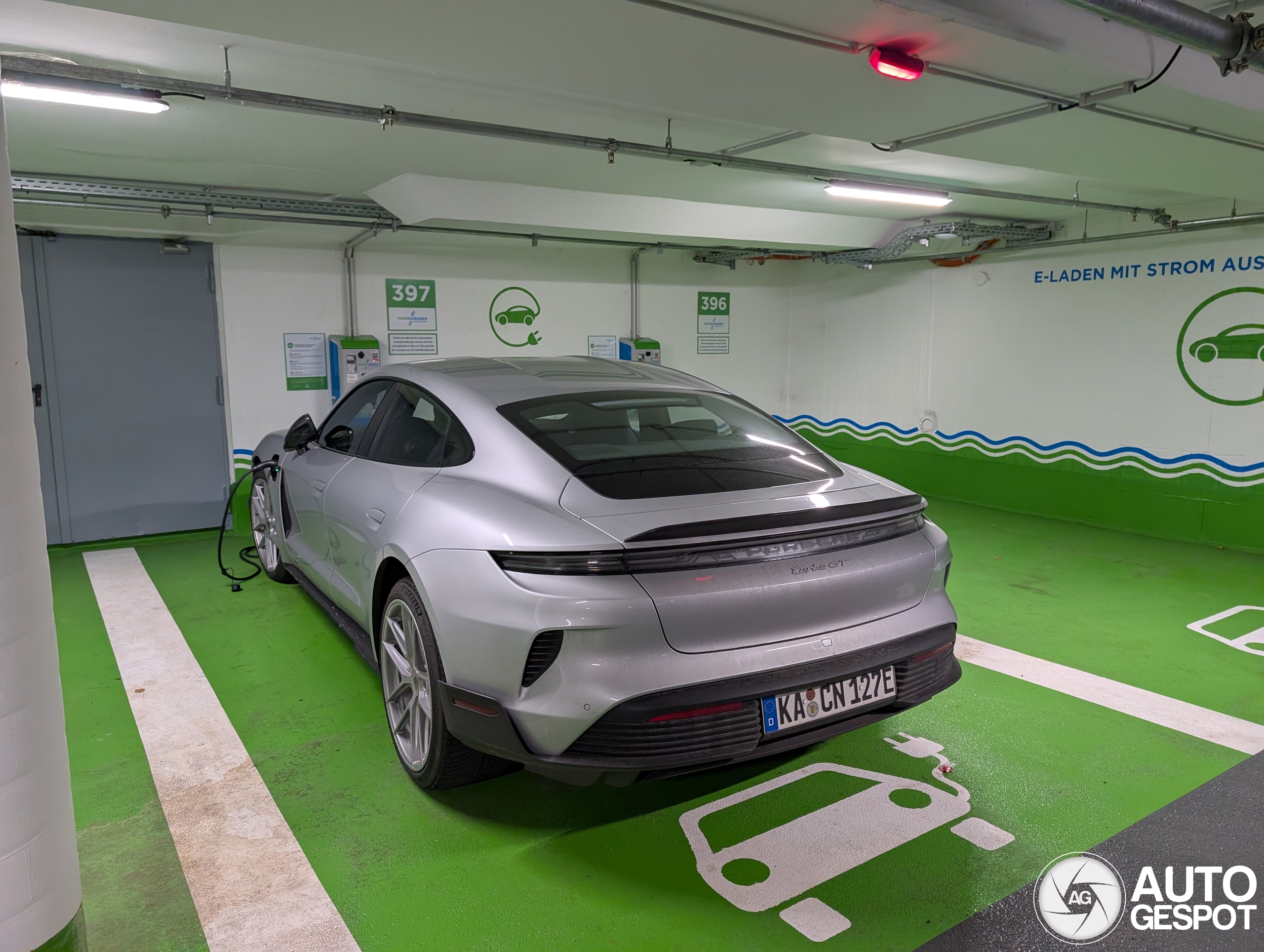 Porsche Taycan Turbo GT - 28 December 2025 - Autogespot