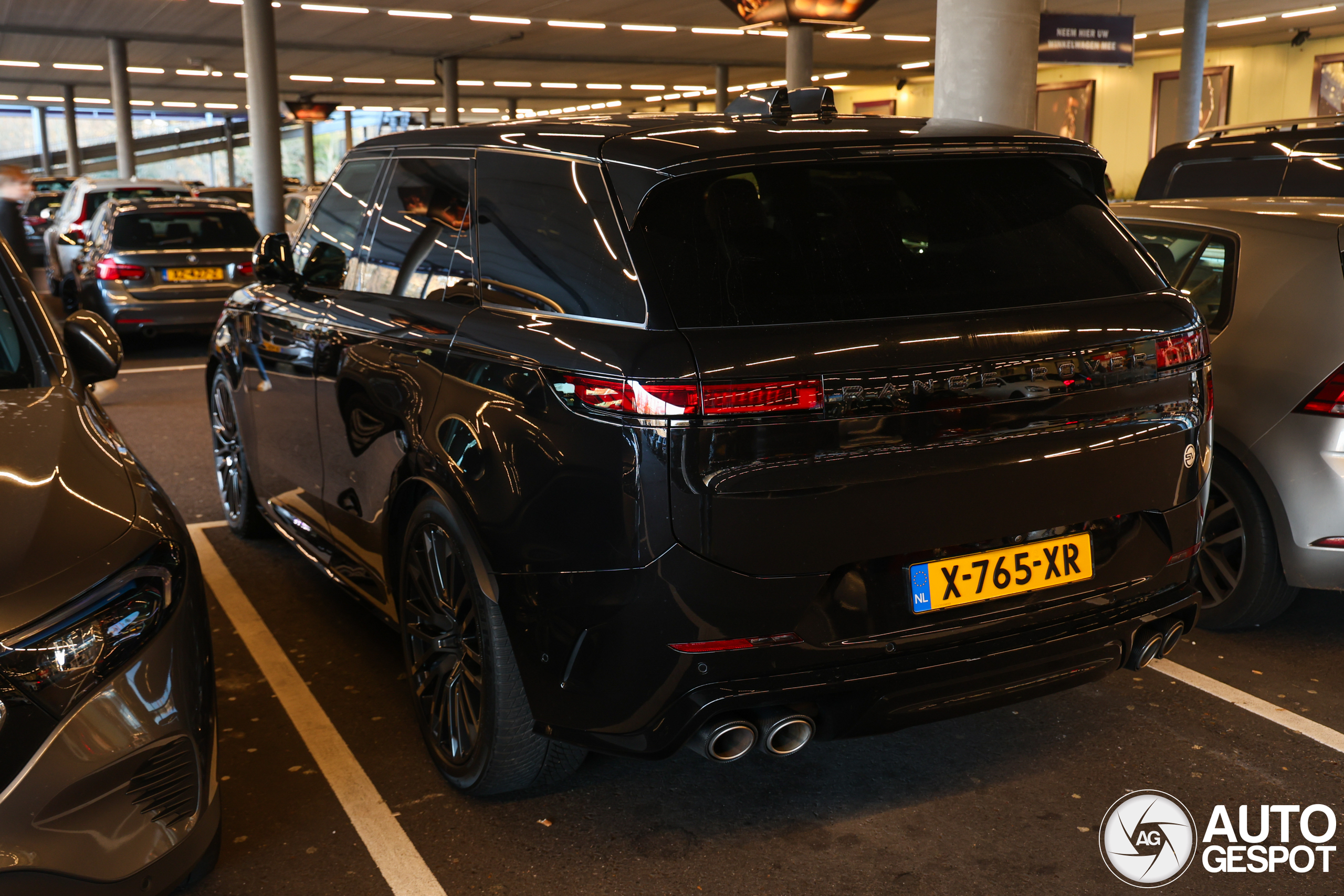 Range Rover Sport SV 2024 Edition One - 28 December 2025 - Autogespot