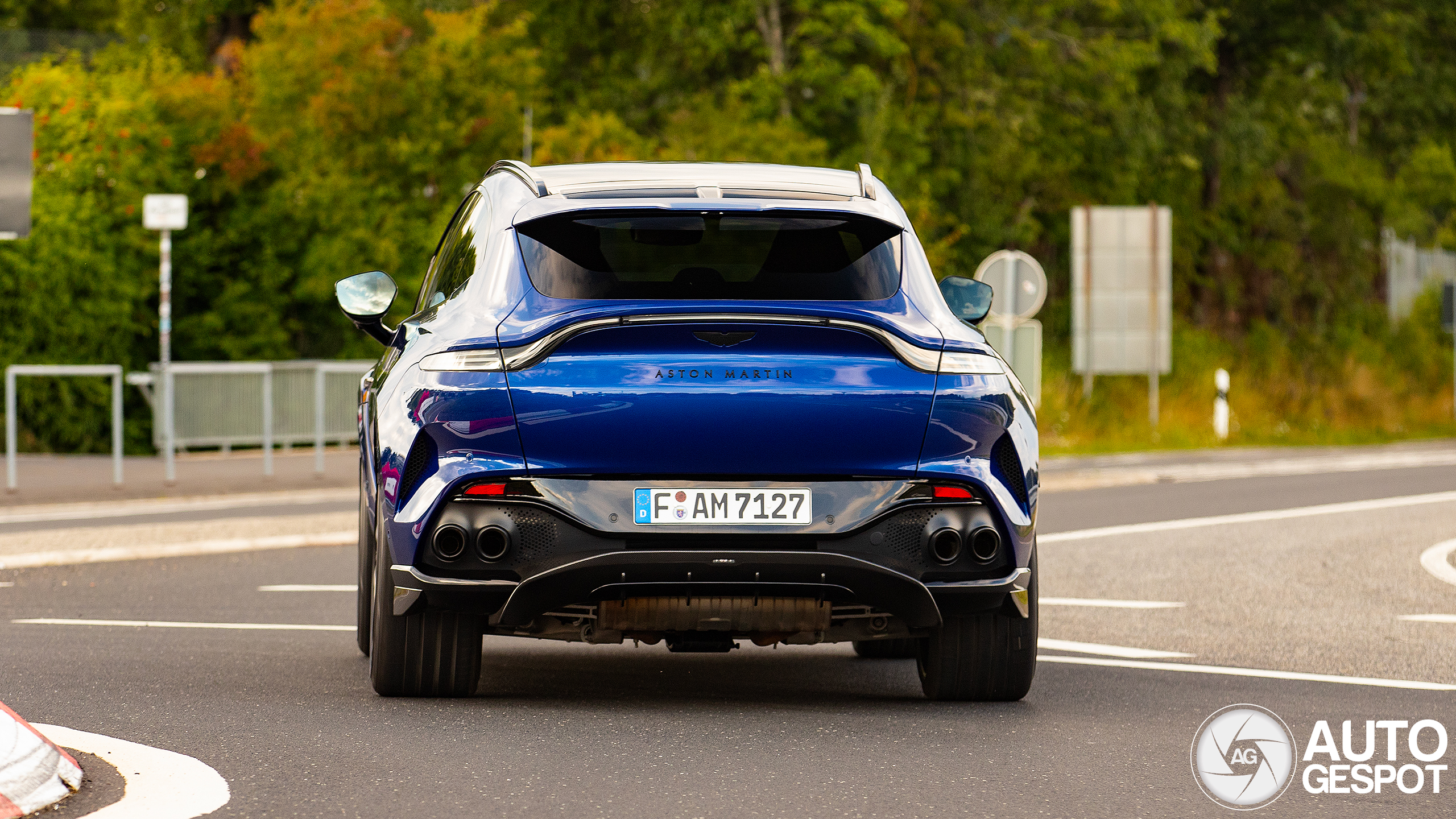 Aston Martin DBX707 - 29 December 2025 - Autogespot