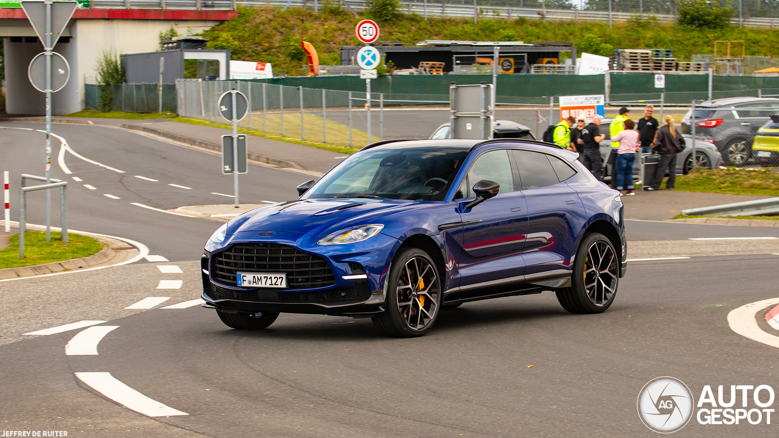 Aston Martin DBX707 - 29 December 2025 - Autogespot