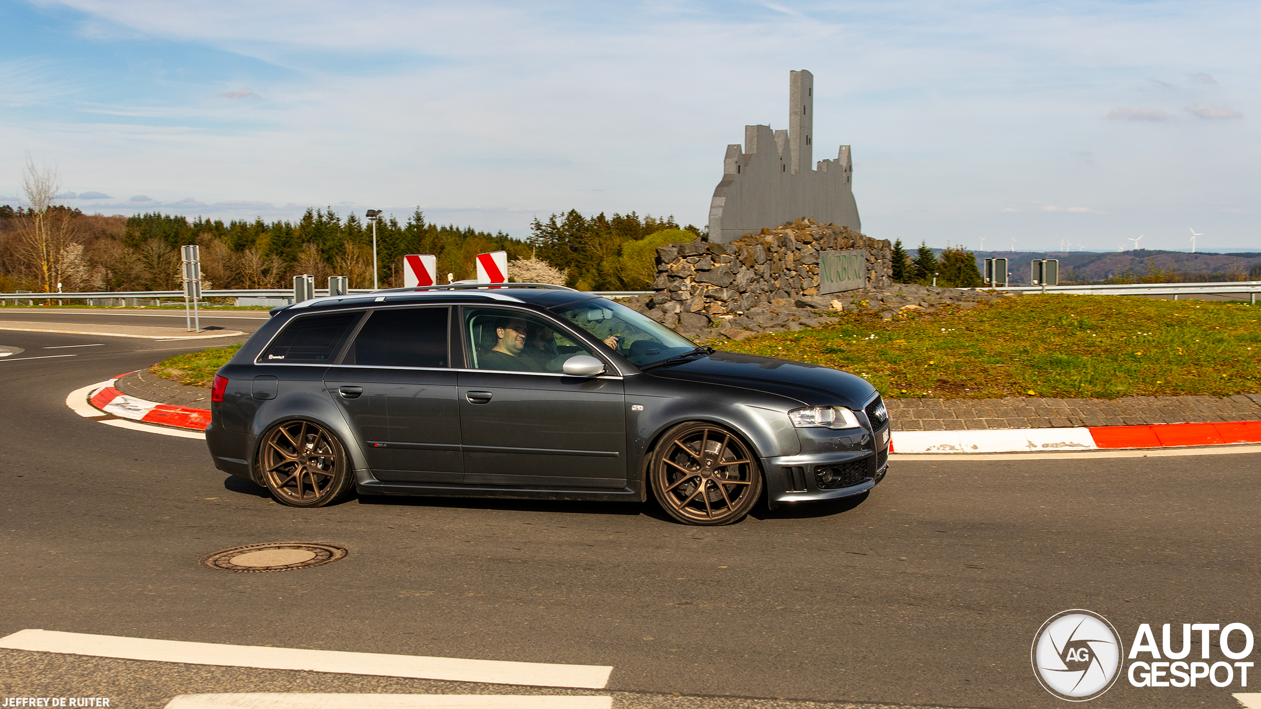 Audi RS4 Avant B7 - 29 December 2025 - Autogespot