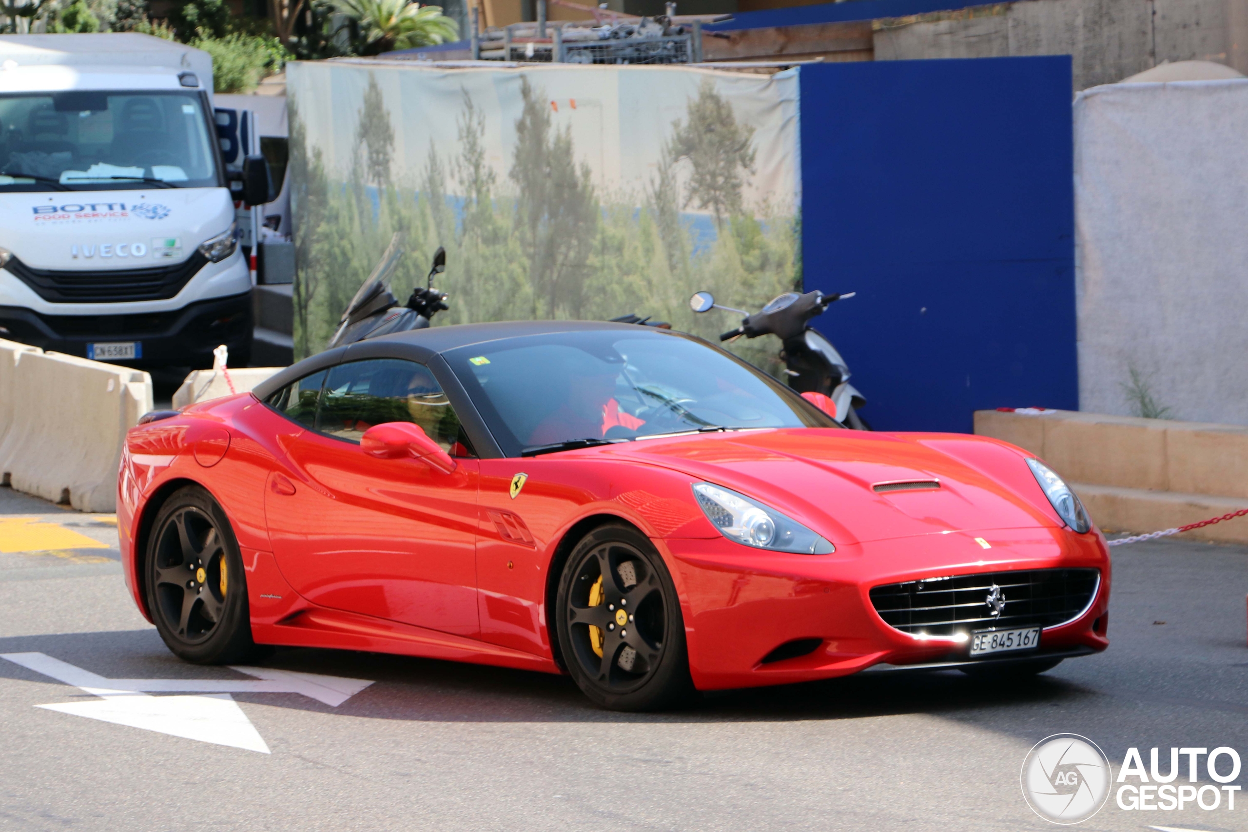 Ferrari California - 30 December 2025 - Autogespot