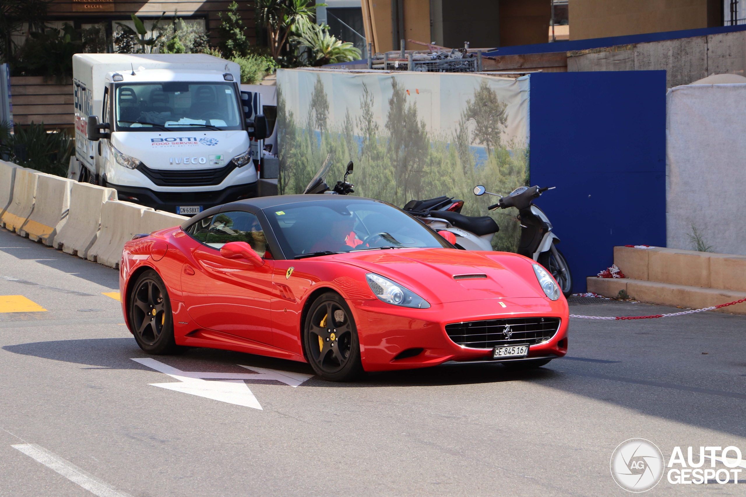 Ferrari California - 30 December 2025 - Autogespot