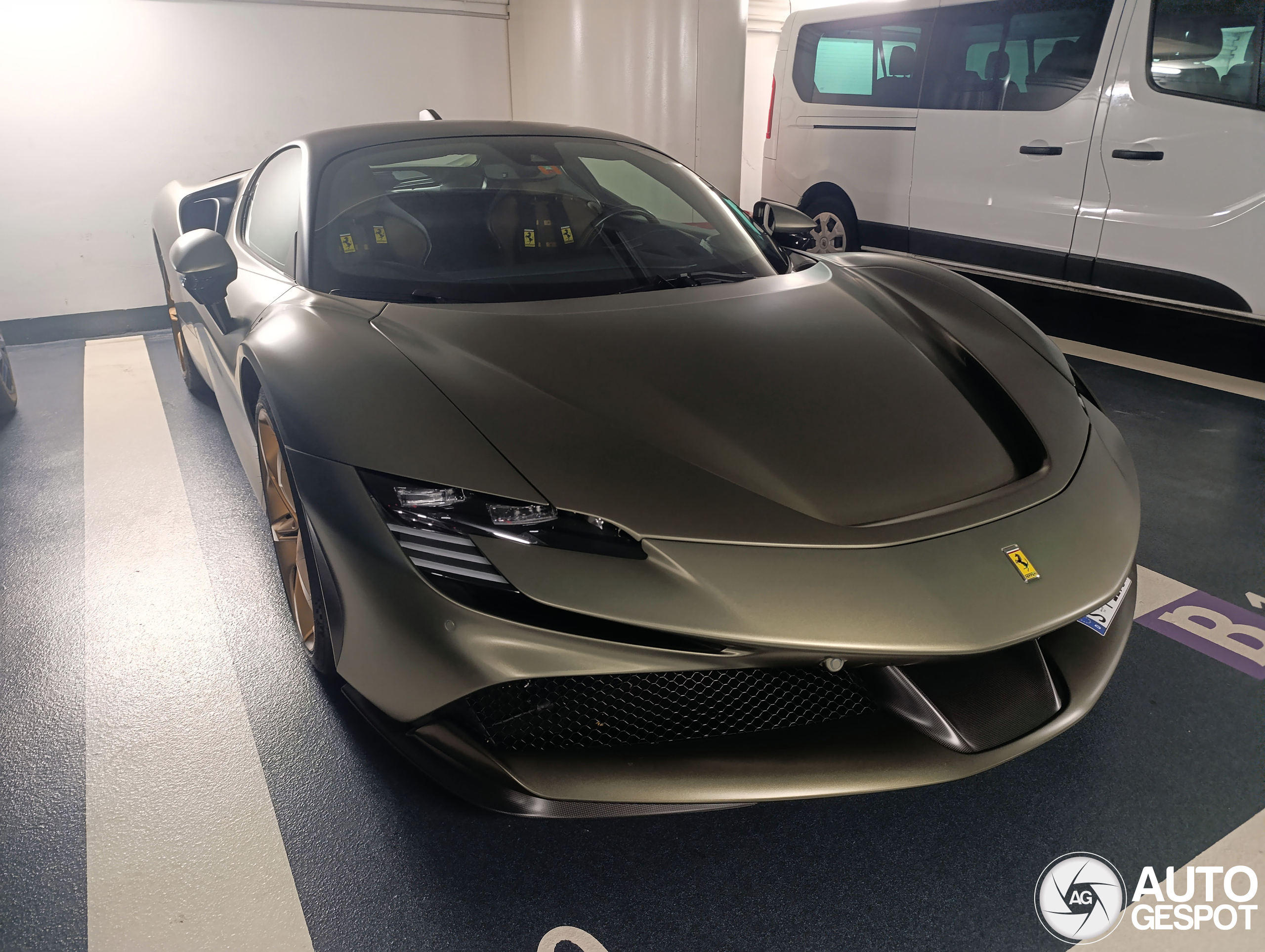 Ferrari SF90 Stradale Assetto Fiorano - 30 December 2025 - Autogespot