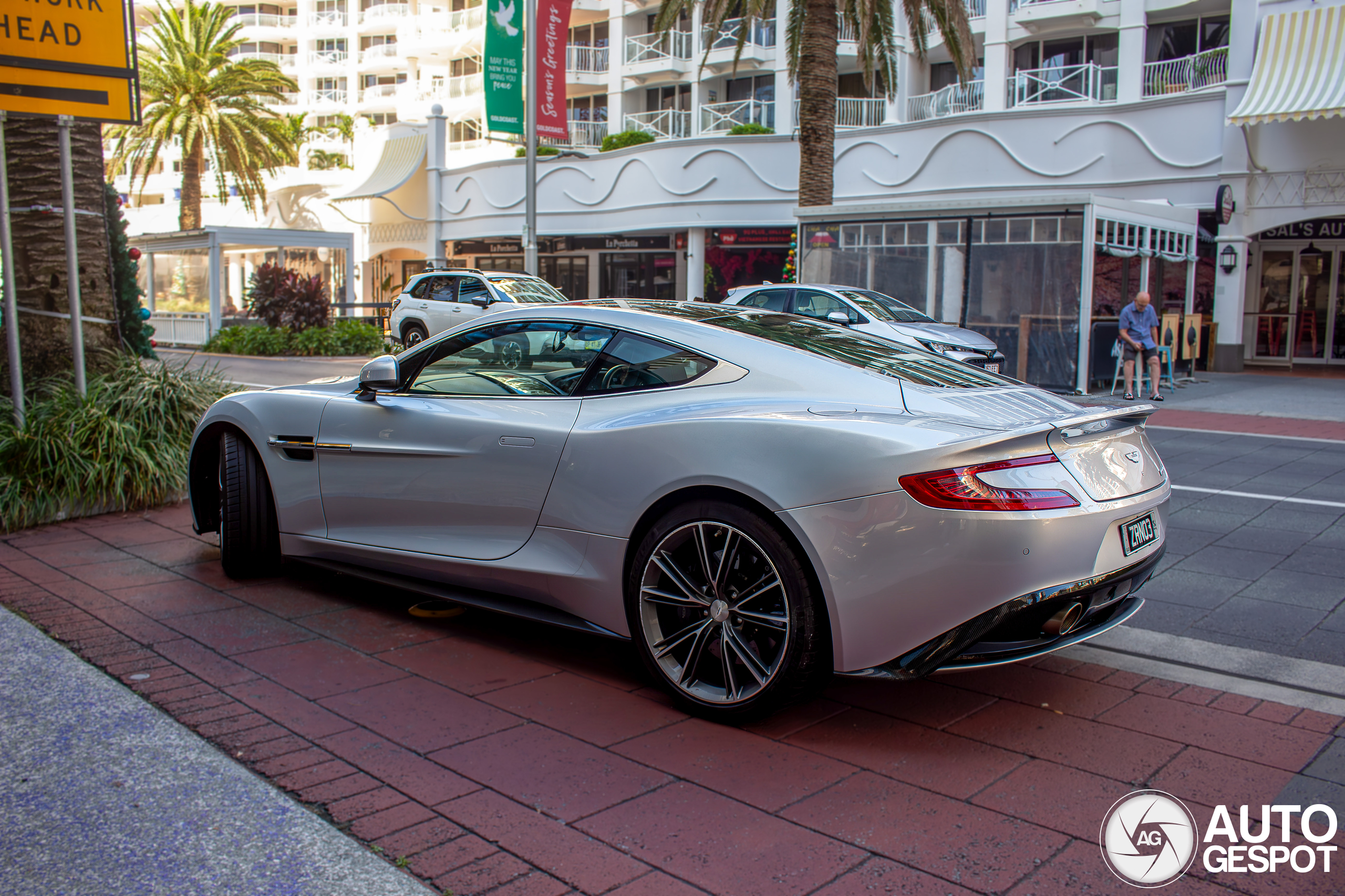 Aston Martin Vanquish 2013 - 31 December 2025 - Autogespot
