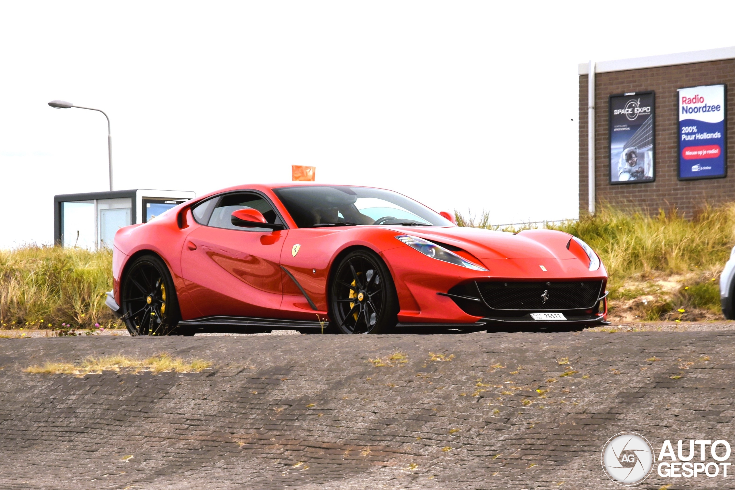 Ferrari 812 Superfast Novitec Rosso - 31 December 2025 - Autogespot
