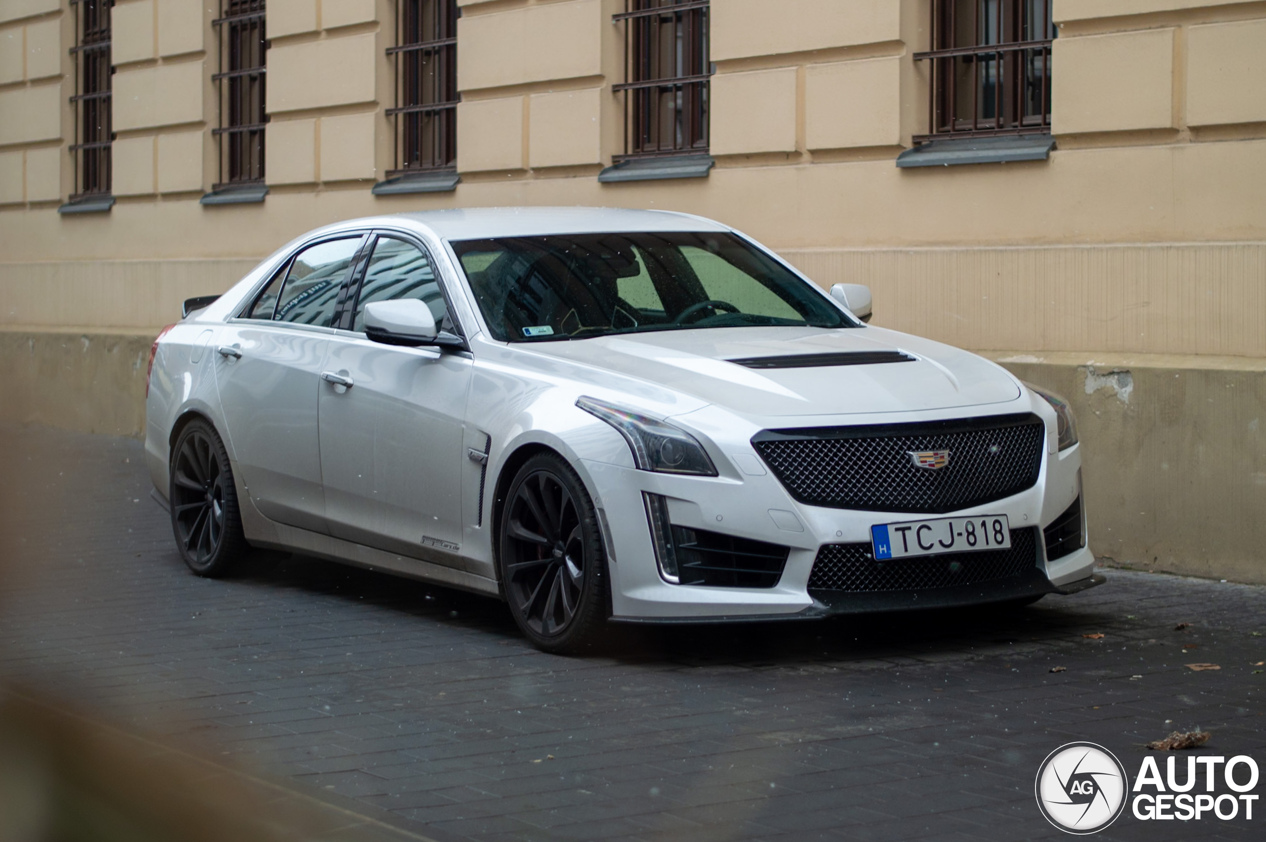 Cadillac CTS-V 2015 - 01 January 2026 - Autogespot