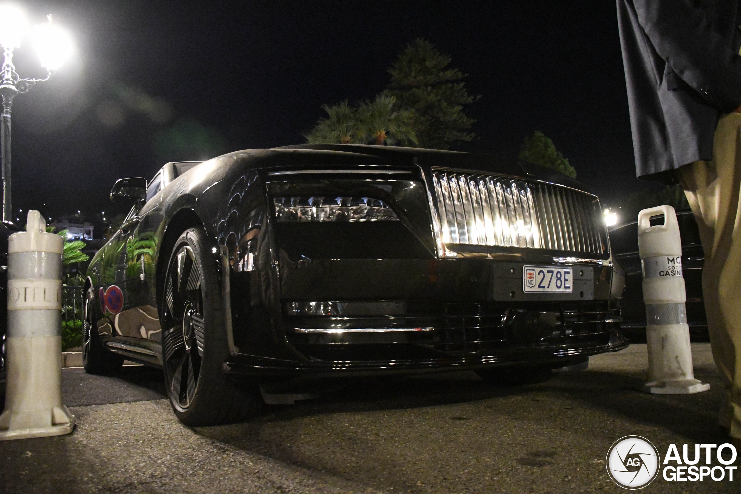 Rolls-Royce Spectre - 01 January 2026 - Autogespot