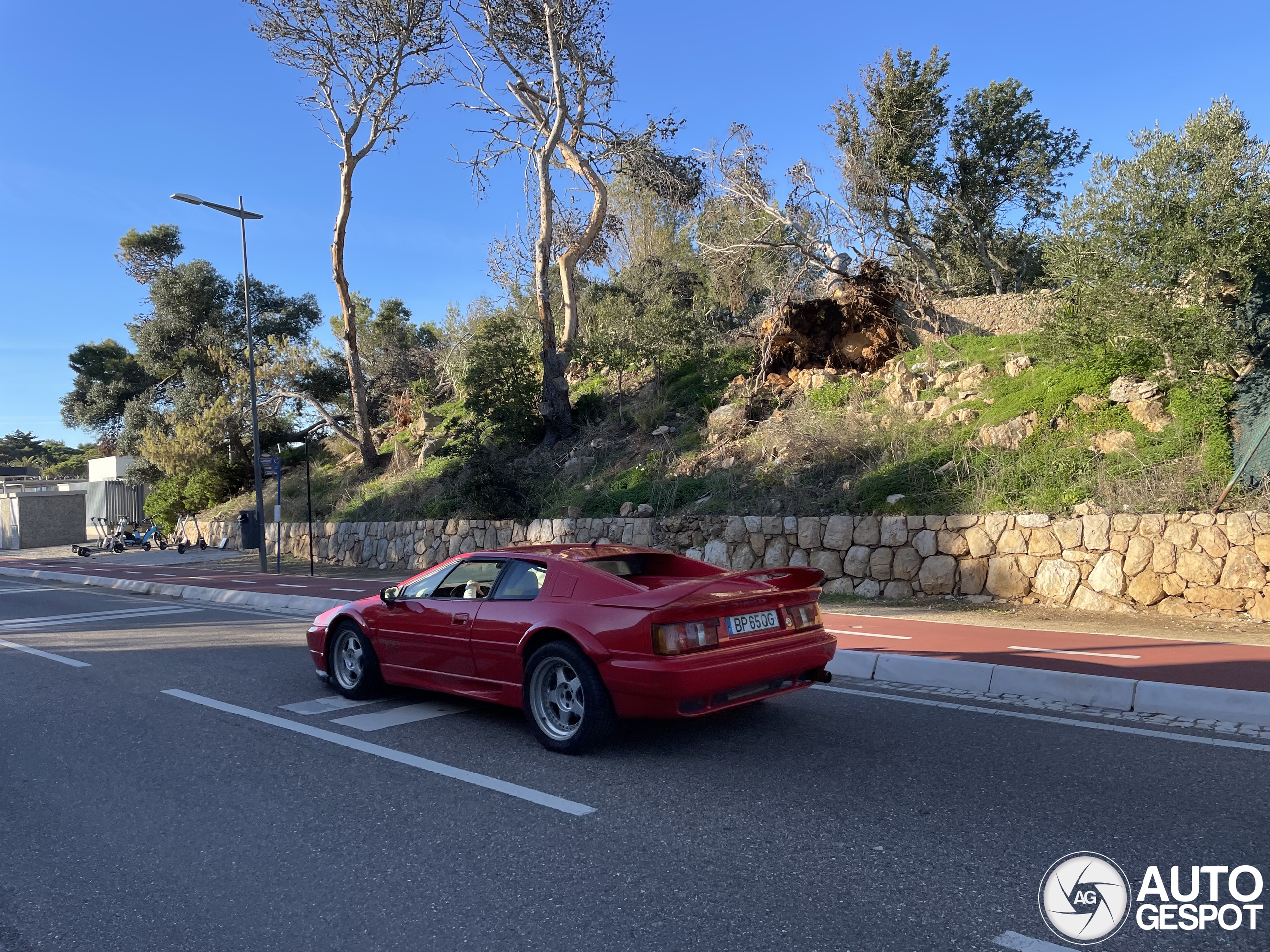 Lotus Esprit 300 Sport - 02 January 2026 - Autogespot