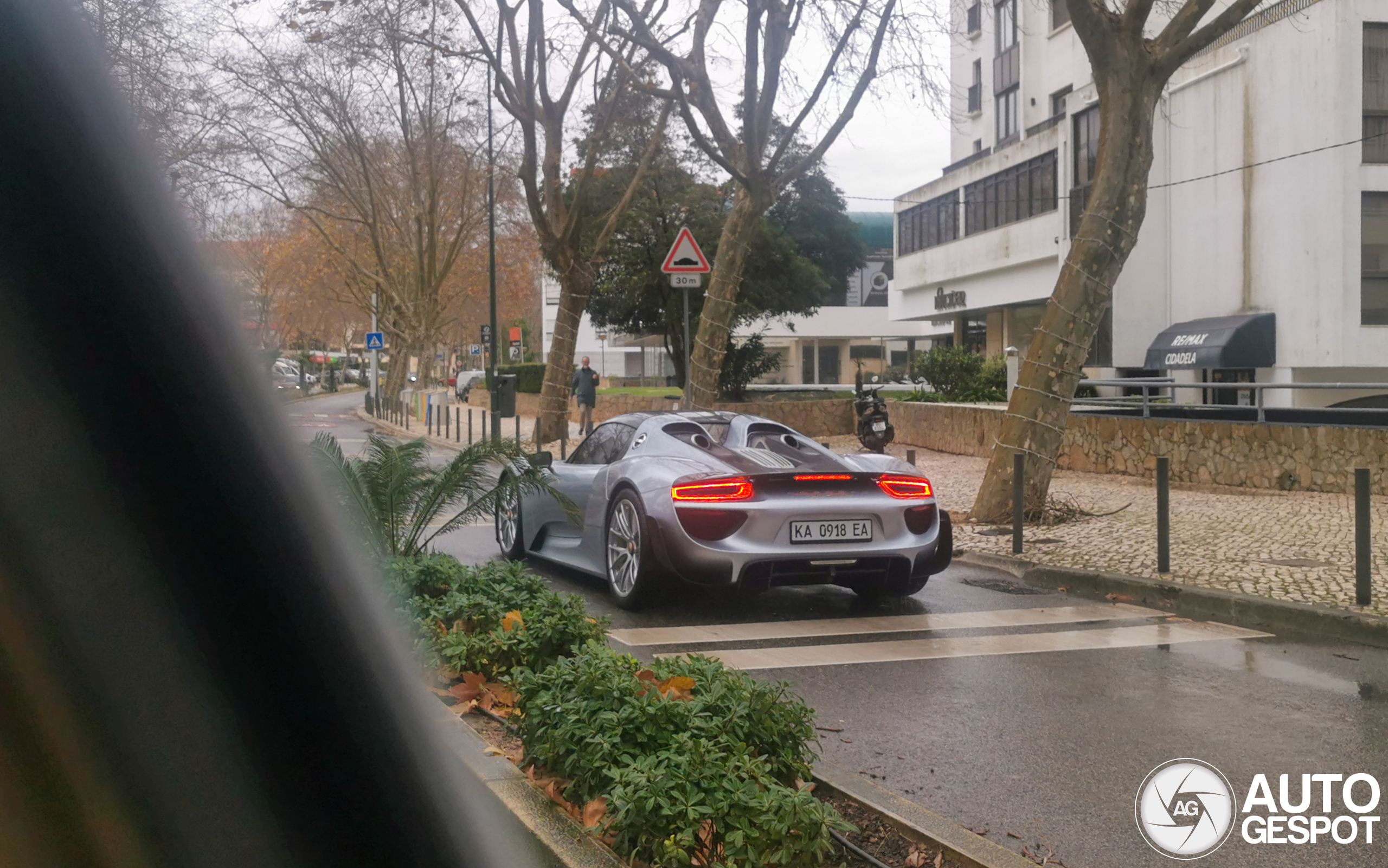 Porsche 918 Spyder Weissach Package - 02 January 2026 - Autogespot