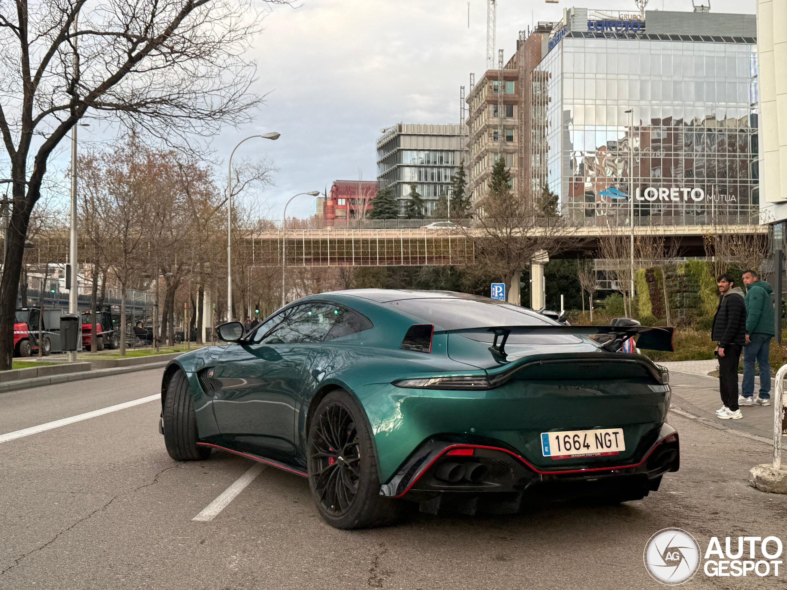 Aston Martin V8 Vantage Formula 1 Edition - 03 January 2026 - Autogespot