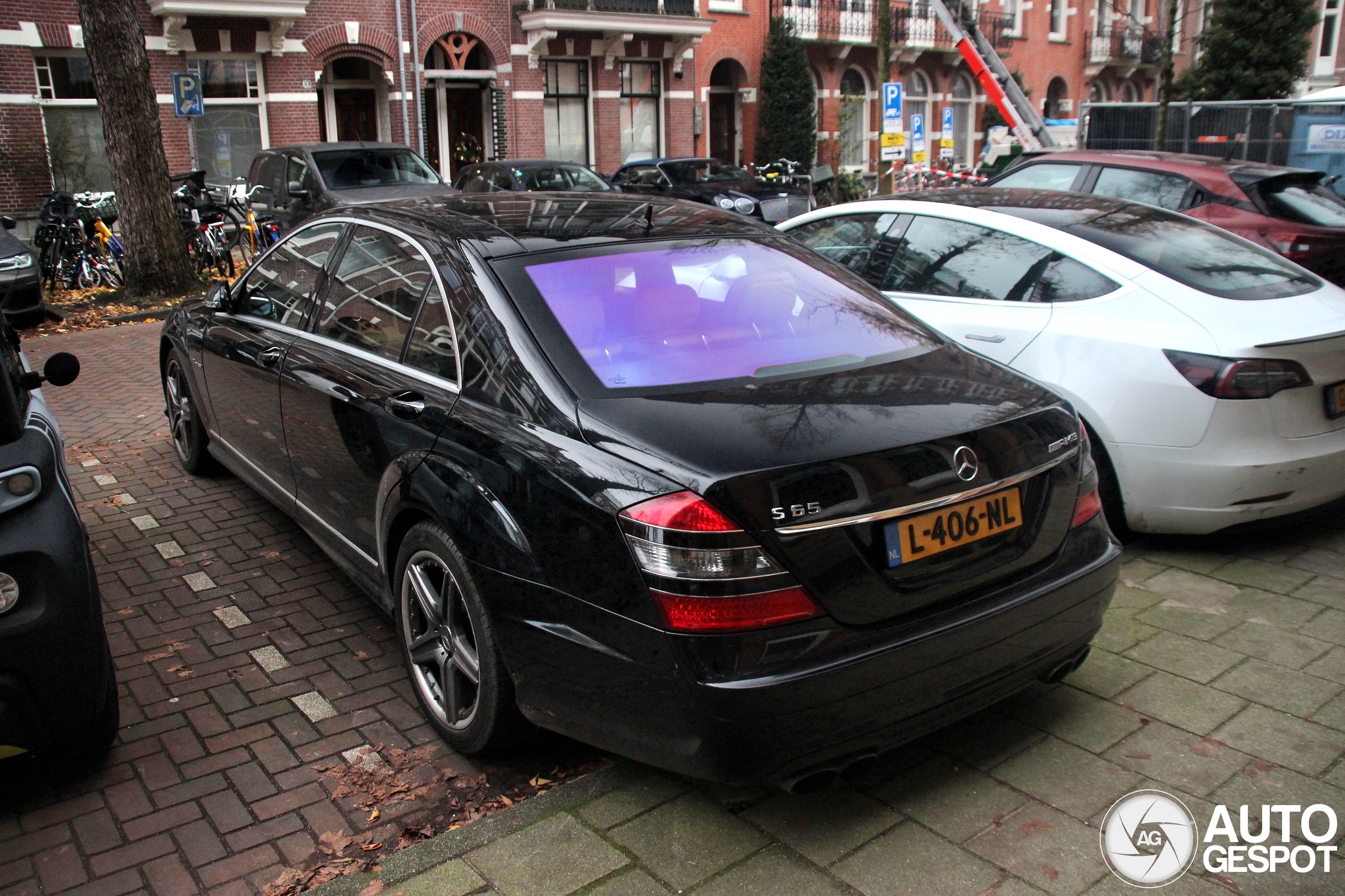 Mercedes-Benz S 65 AMG V221 - 09 January 2026 - Autogespot