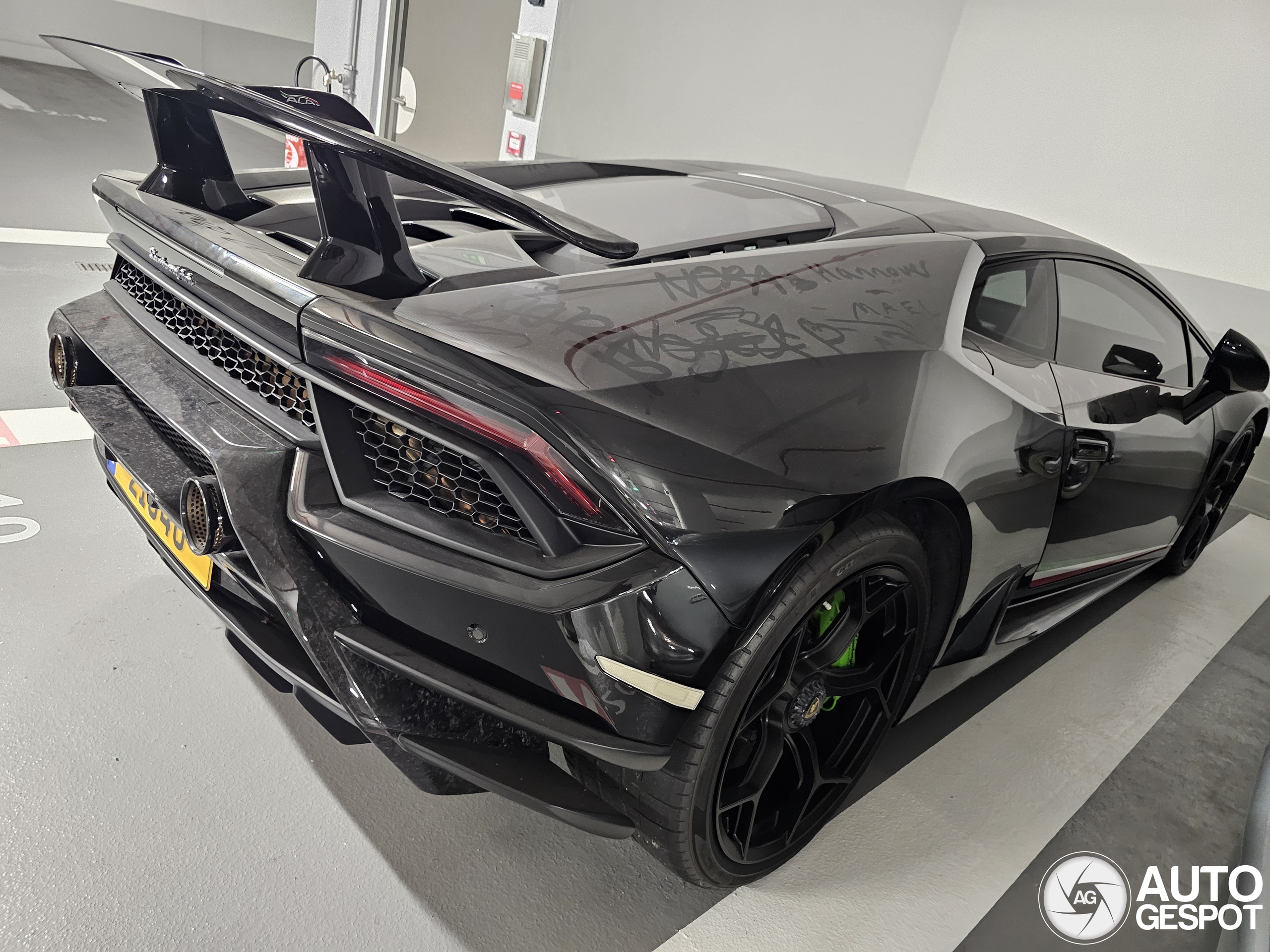 Lamborghini Huracán LP640-4 Performante - 11 January 2026 - Autogespot