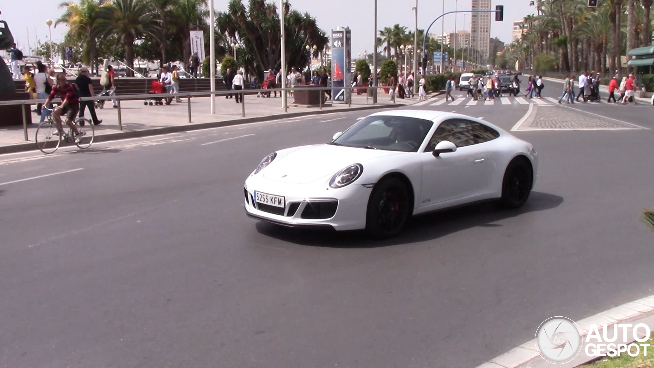 Porsche 991 Carrera 4 GTS MkII - 13 January 2026 - Autogespot