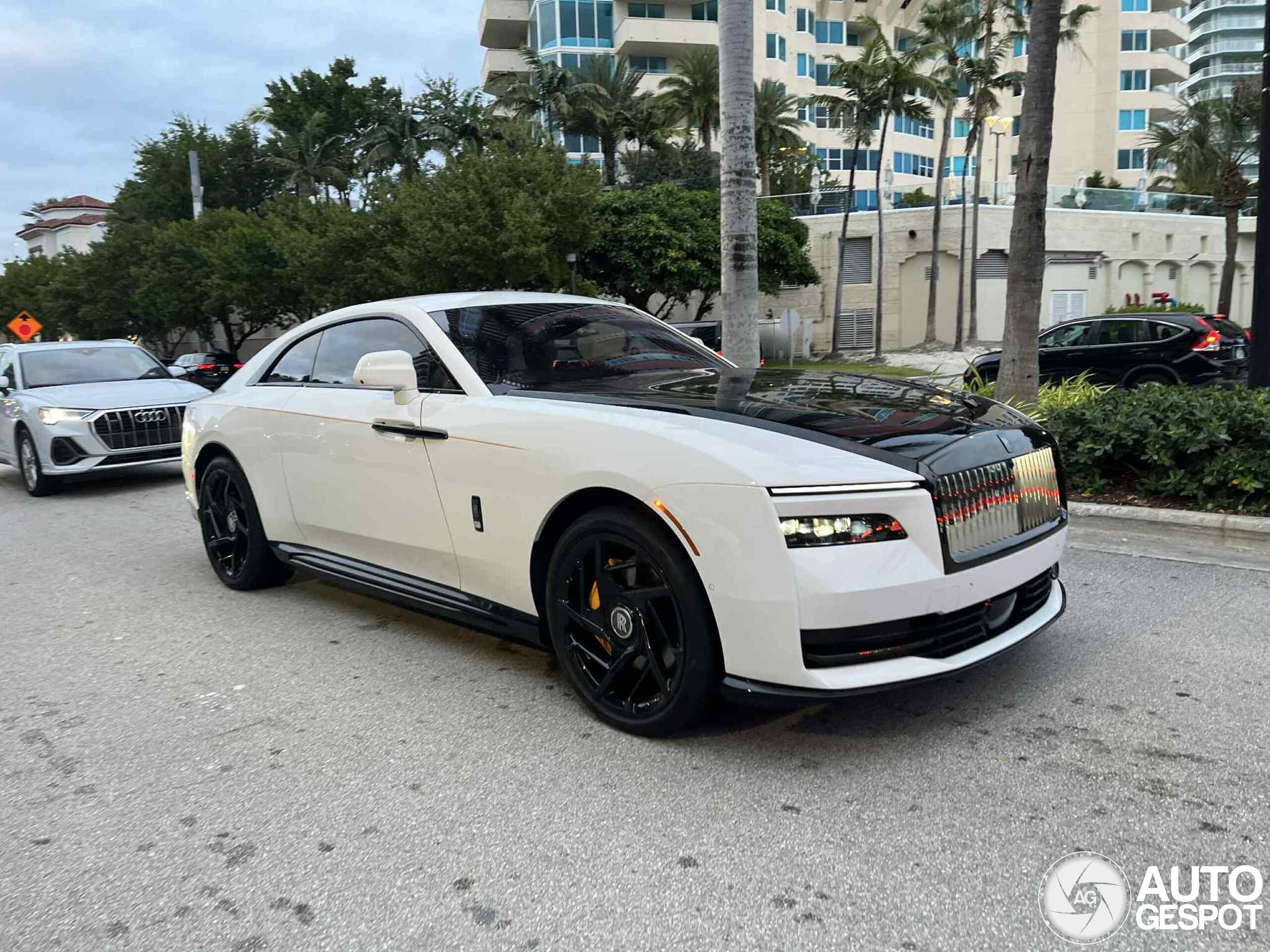 Rolls-Royce Spectre Black Badge - 16 January 2026 - Autogespot