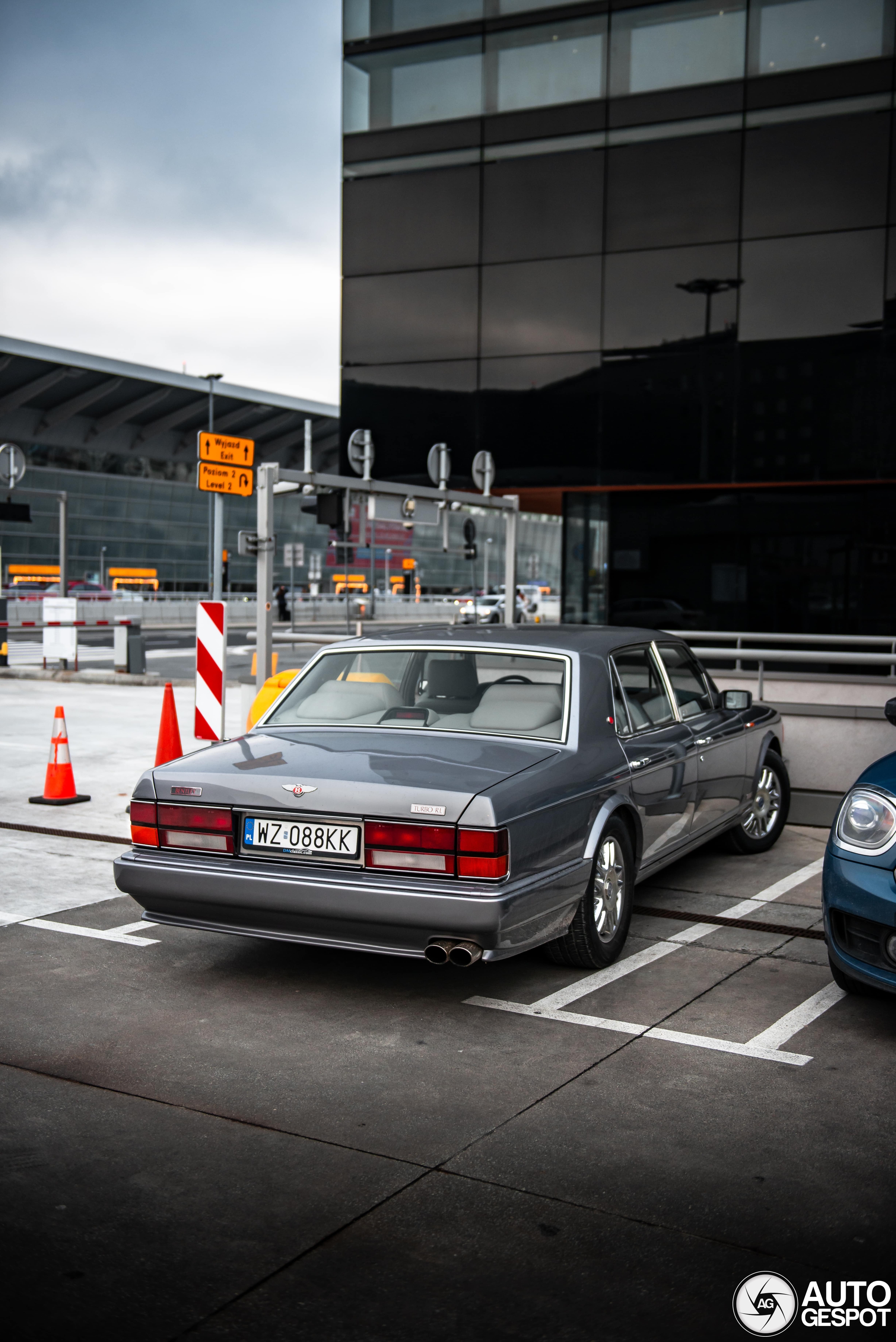 Bentley Turbo RL - 18 January 2026 - Autogespot