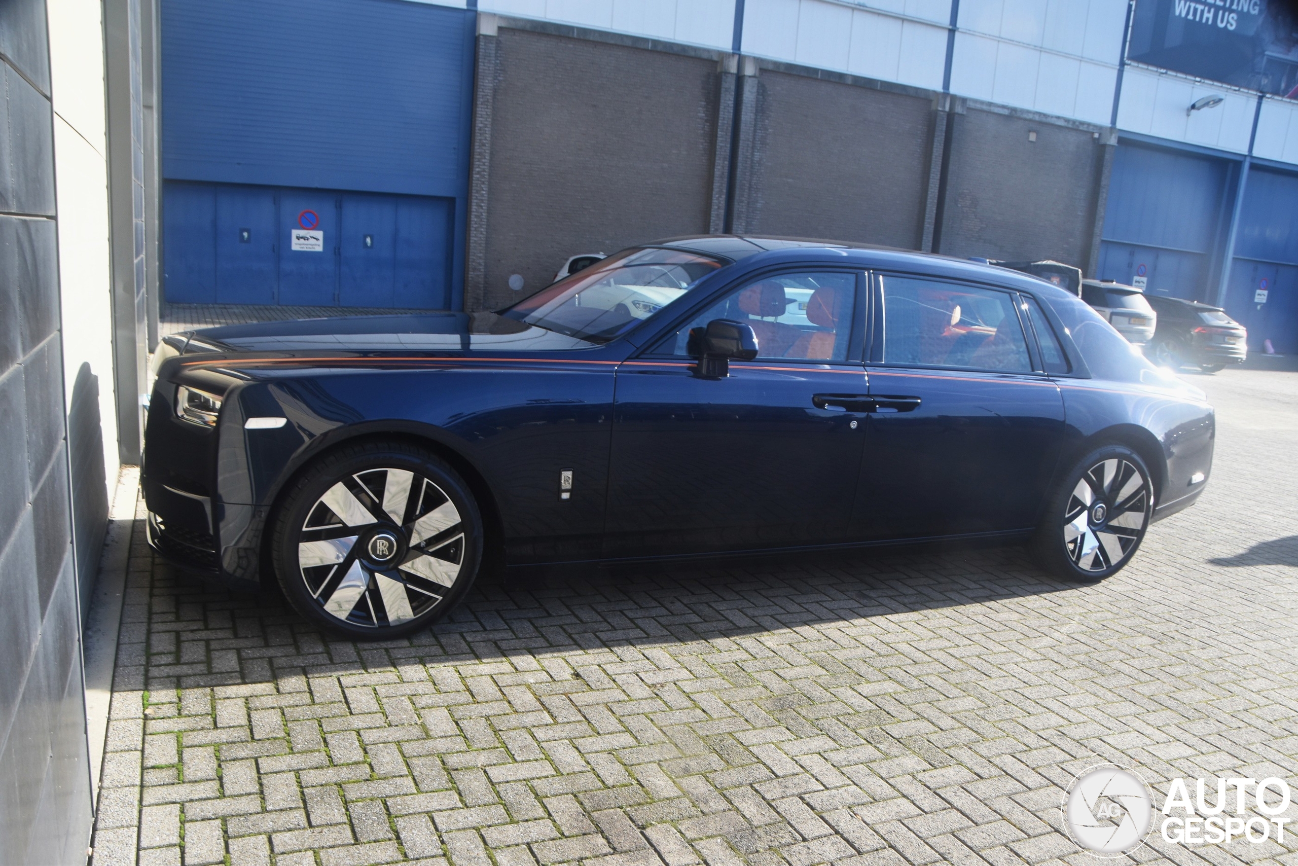 Rolls-Royce Phantom VIII EWB Series II - 18 January 2026 - Autogespot