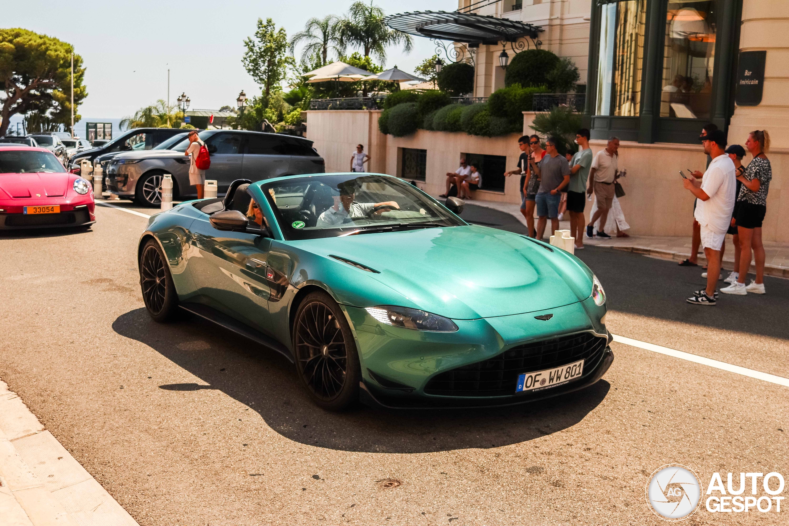 Aston Martin V8 Vantage Formula 1 Edition Roadster - 22 January 2026 ...