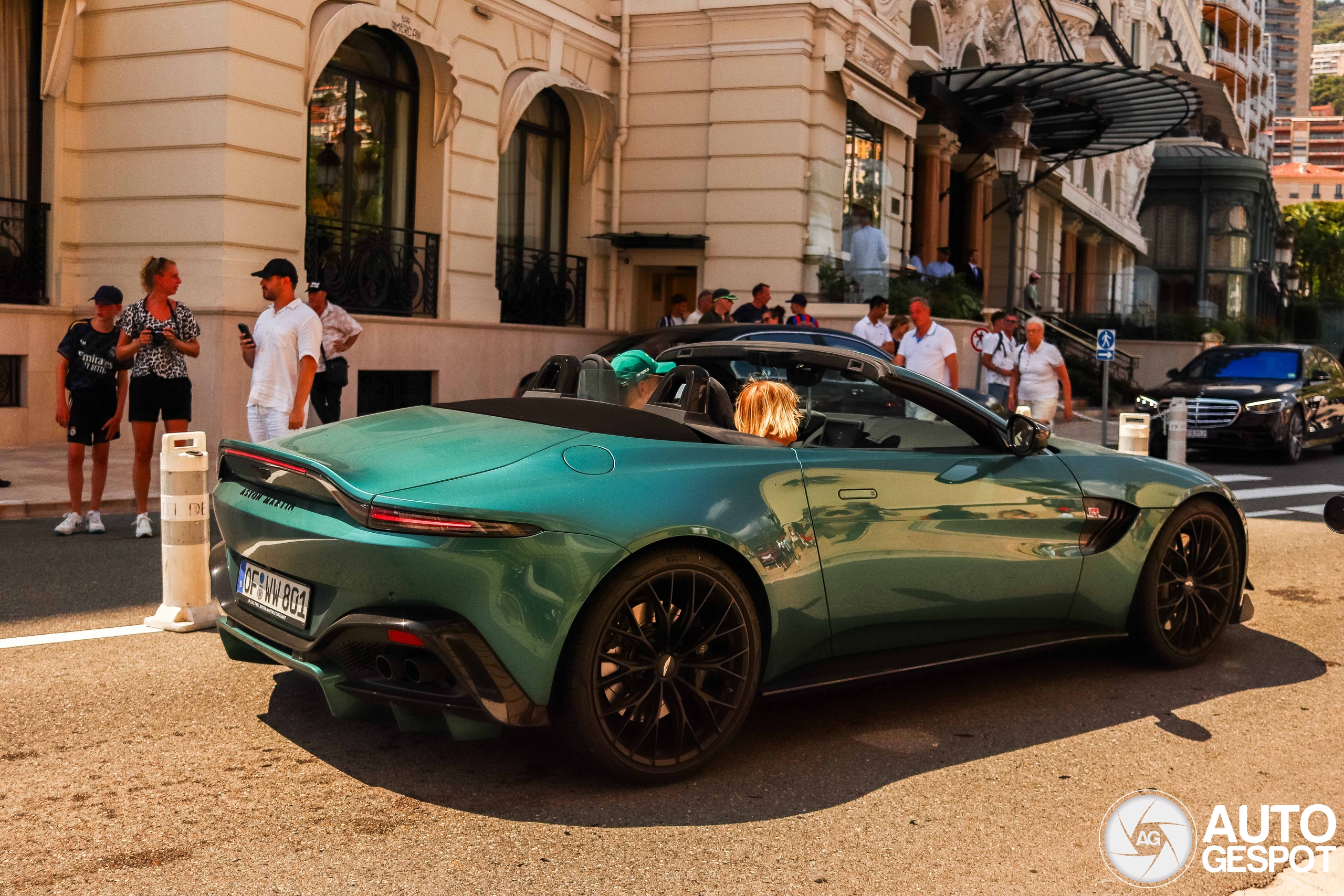 Aston Martin V8 Vantage Formula 1 Edition Roadster - 22 January 2026 ...