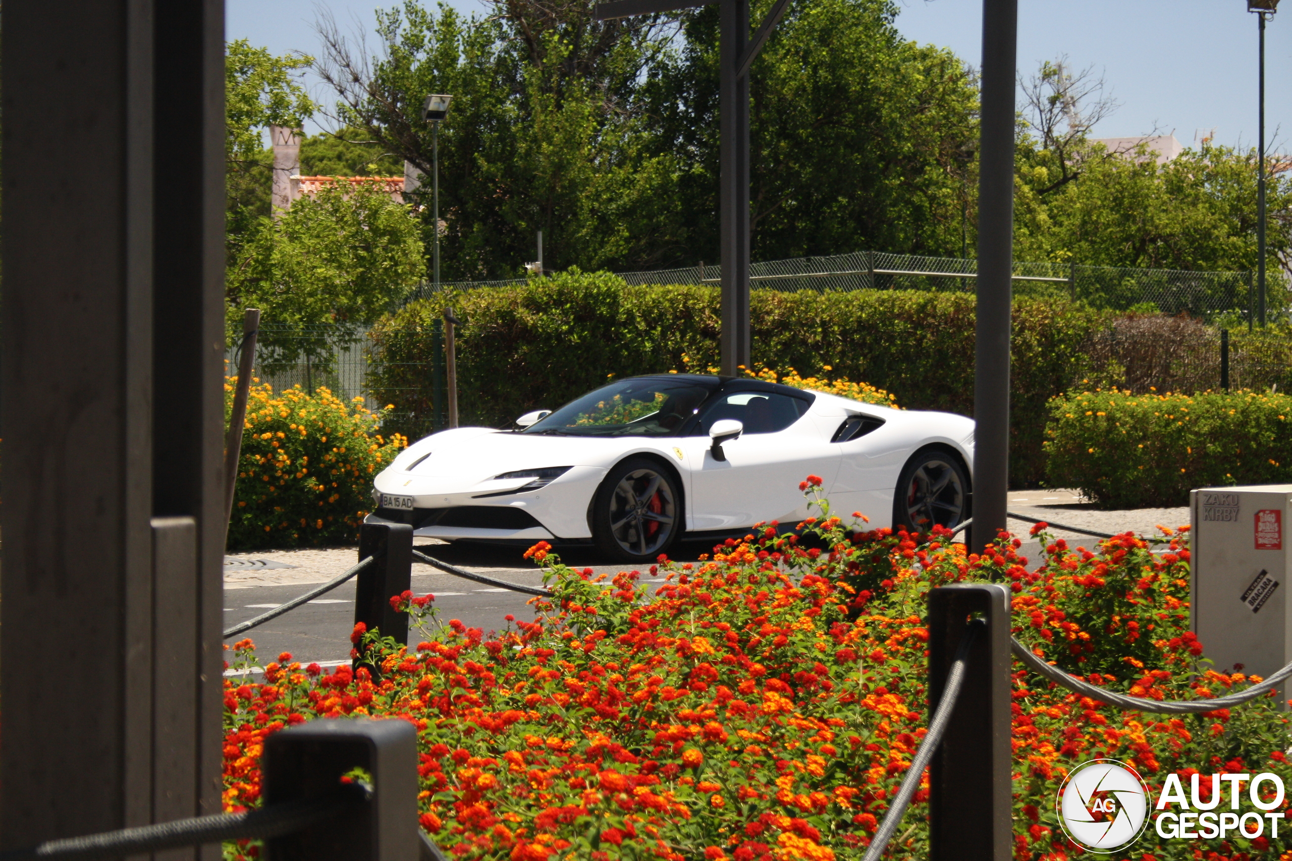 Ferrari SF90 Spider - 25 January 2026 - Autogespot