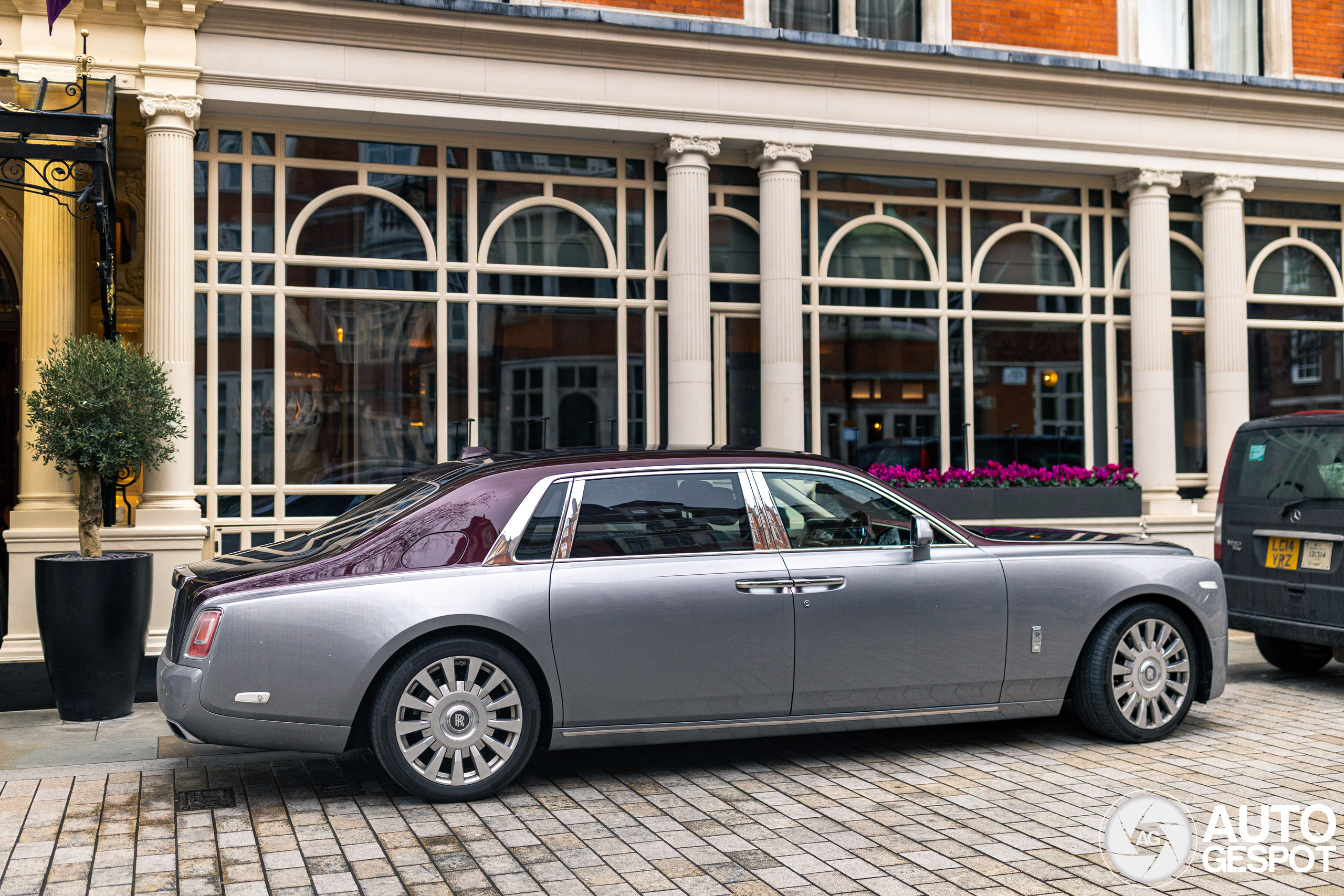 Rolls-Royce Phantom VIII EWB - 26 January 2026 - Autogespot