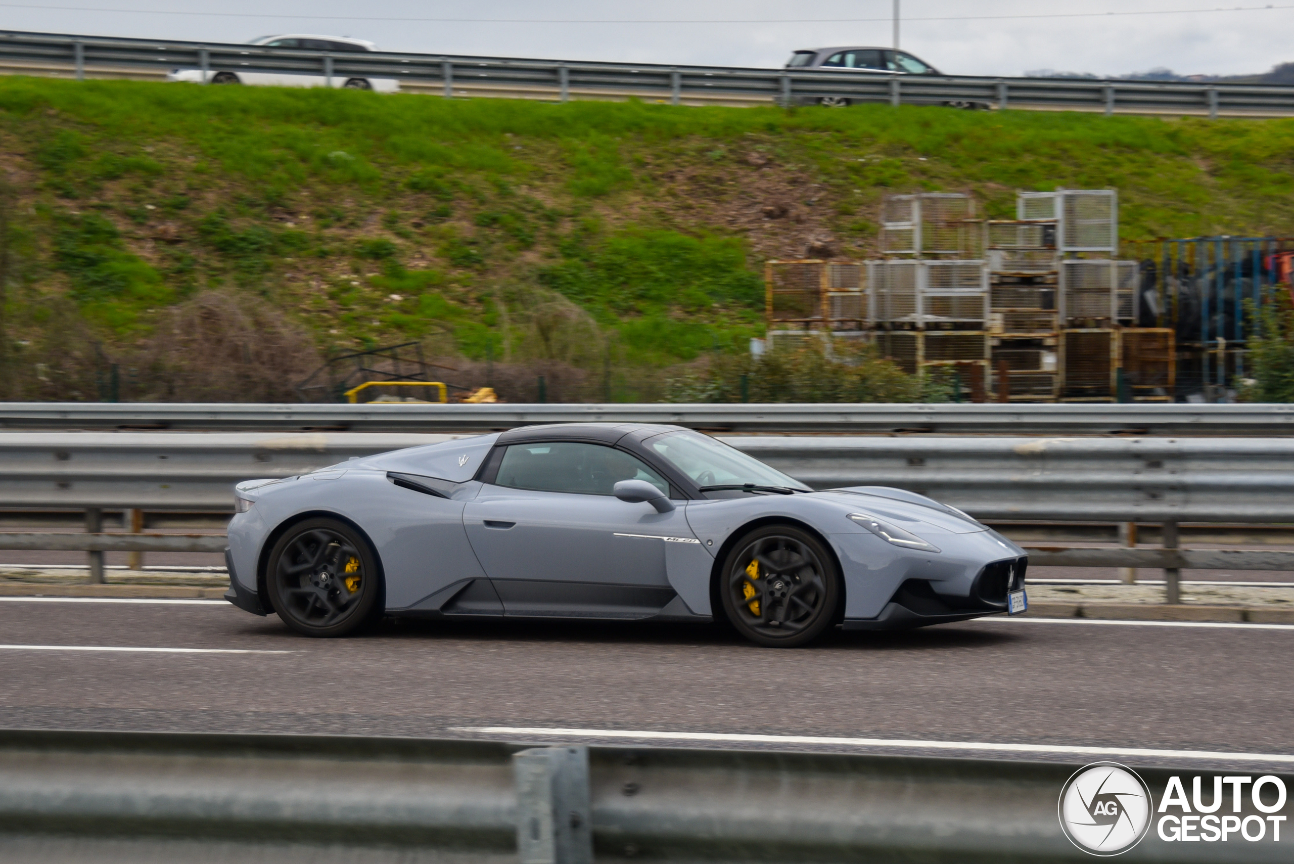 Maserati MC20 Cielo - 27 January 2026 - Autogespot