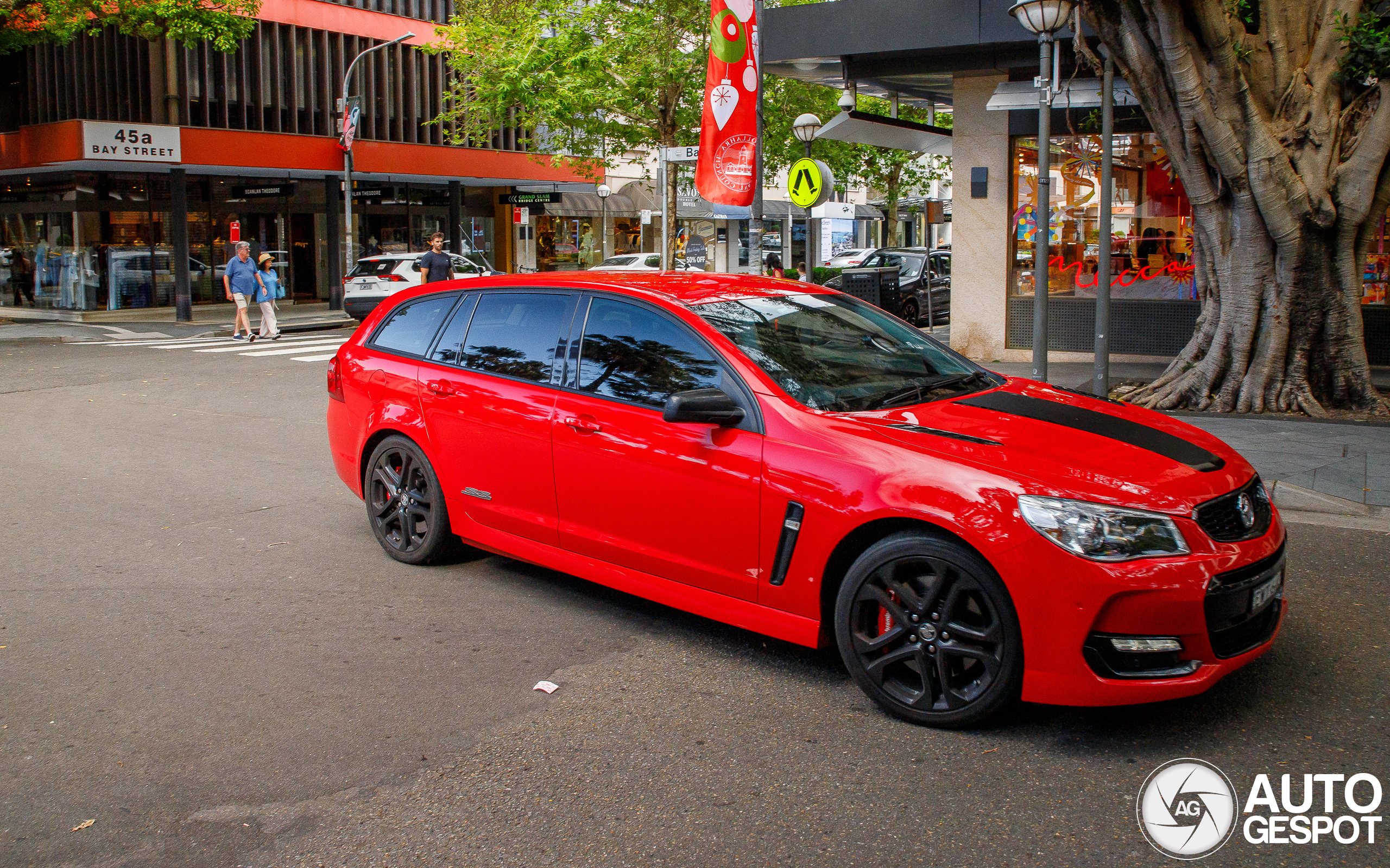 Holden VF Series II Commodore SS V Sportwagon - 28 January 2026 ...
