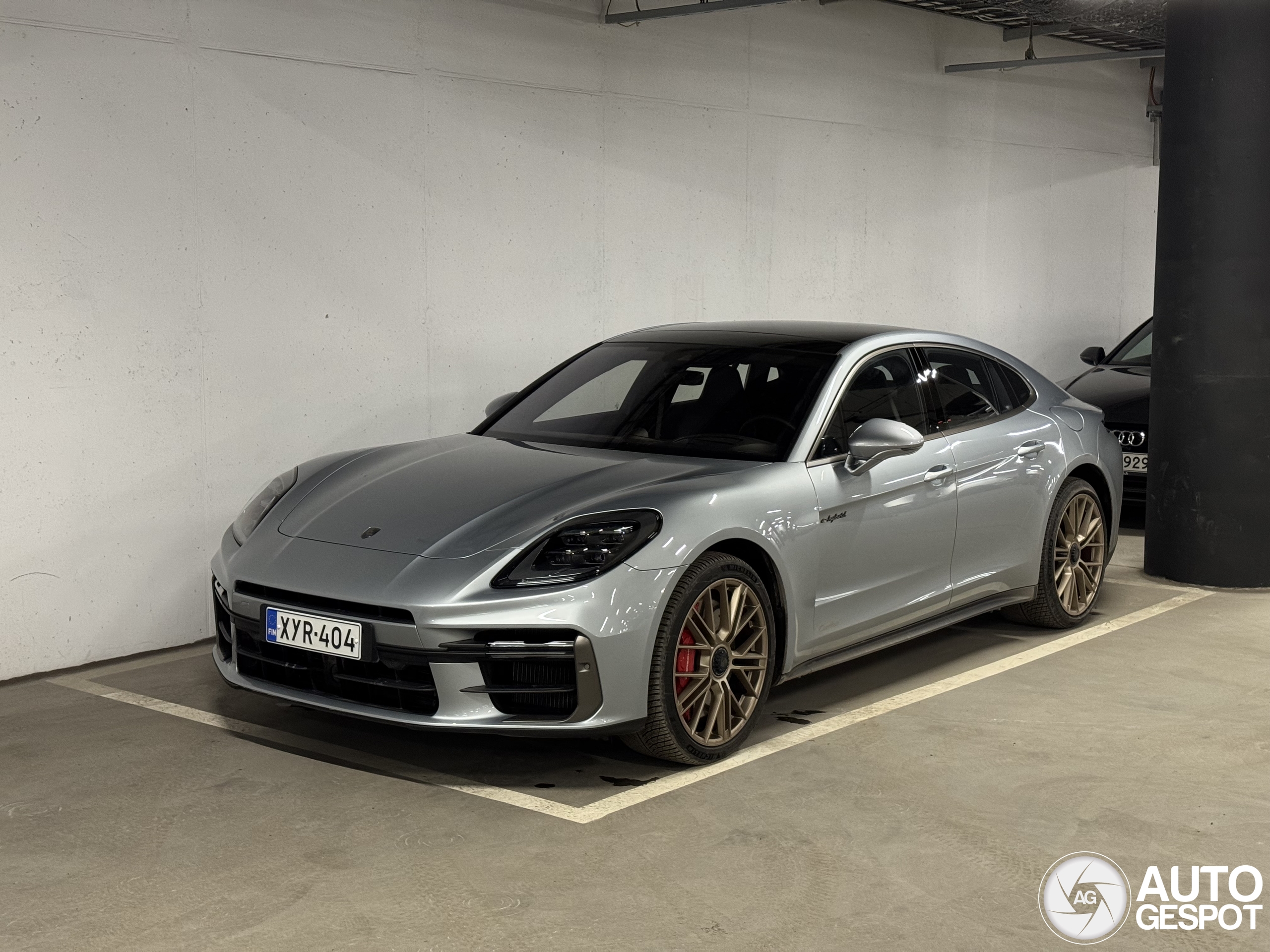 Porsche 972 Panamera Turbo E-Hybrid - 28 January 2026 - Autogespot