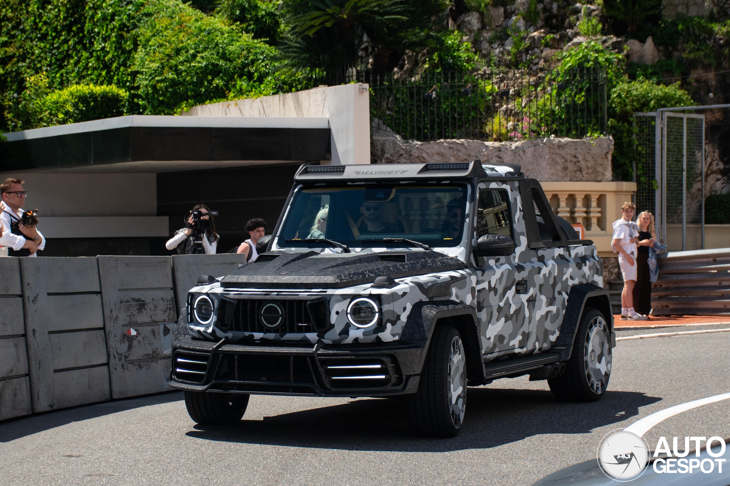 Mercedes-AMG G 63 W463 2018 Mansory Gronos Pickup EVO S P1000 Final ...