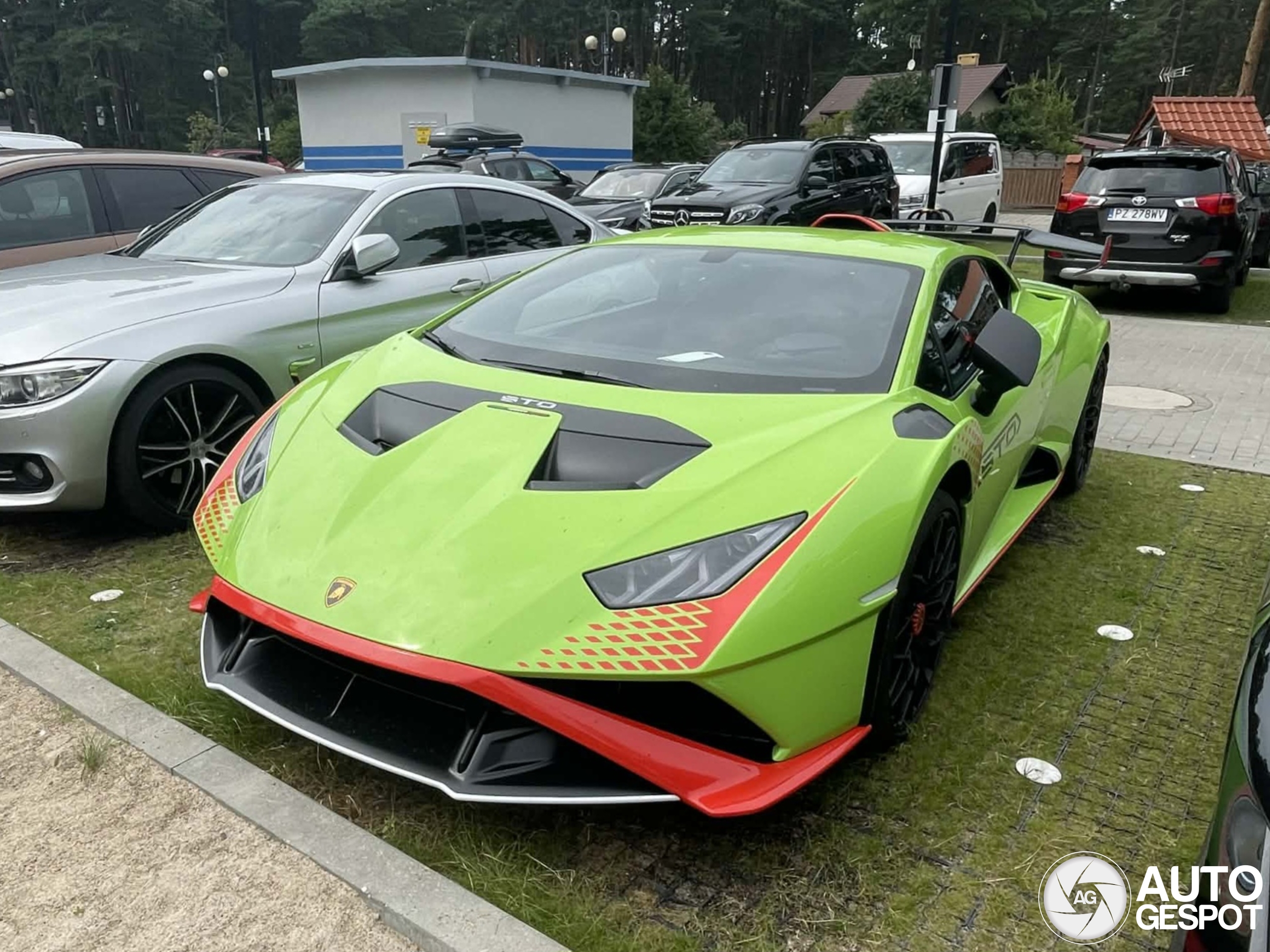 Lamborghini Huracán LP640-2 STO - 15 February 2026 - Autogespot