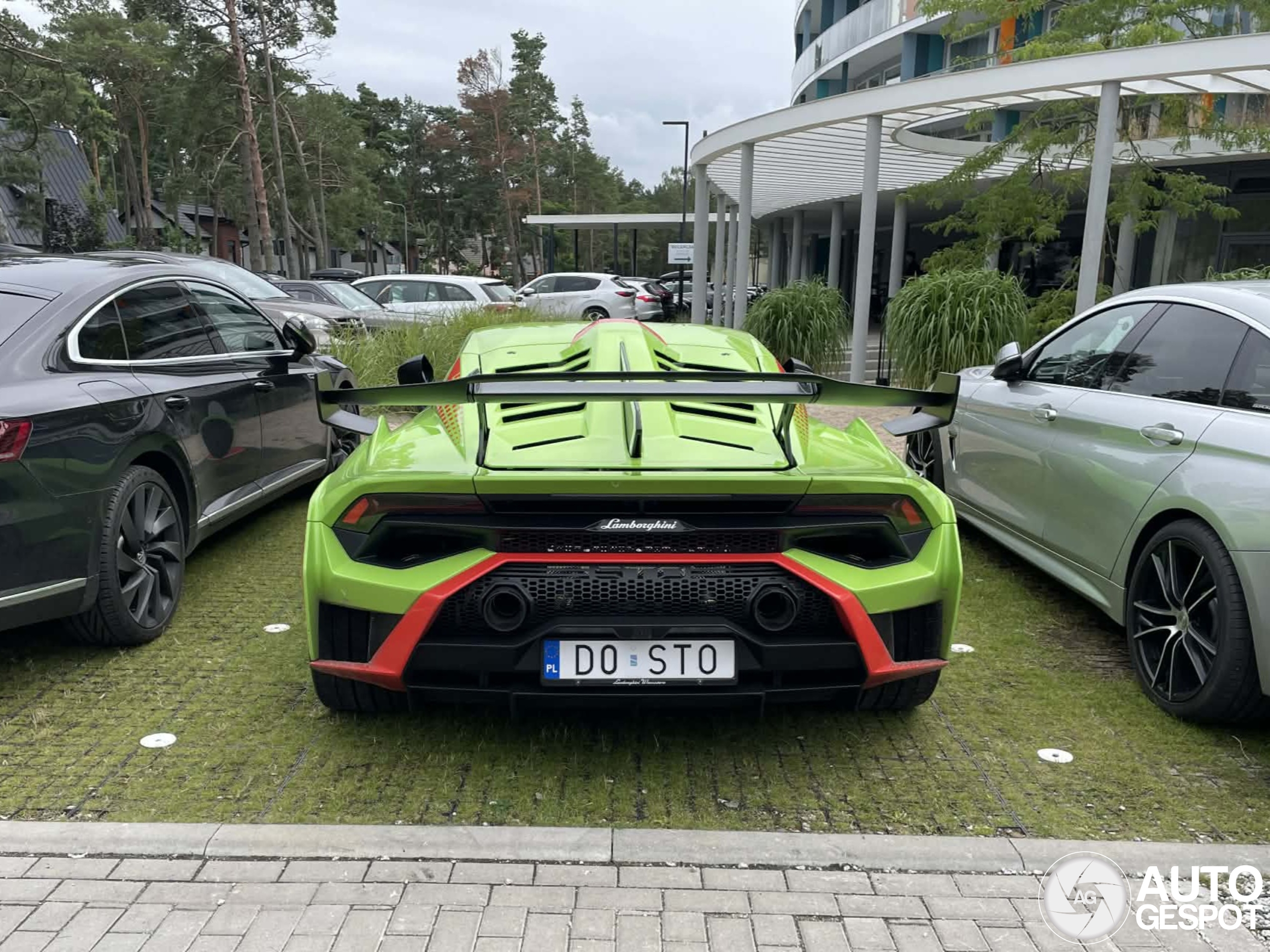 Lamborghini Huracán LP640-2 STO - 15 February 2026 - Autogespot