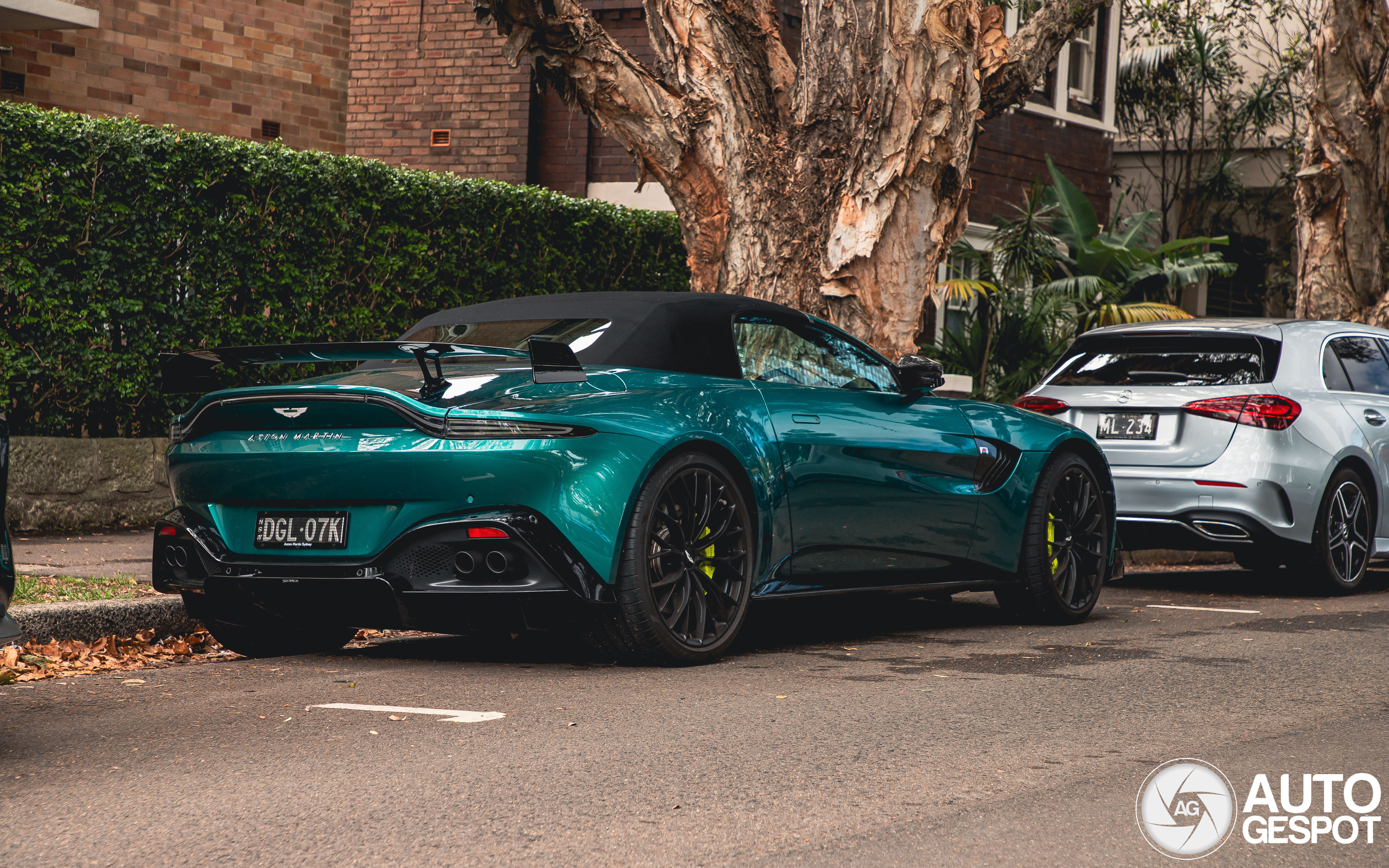 Aston Martin V8 Vantage Formula 1 Edition Roadster - 17 February 2026 ...