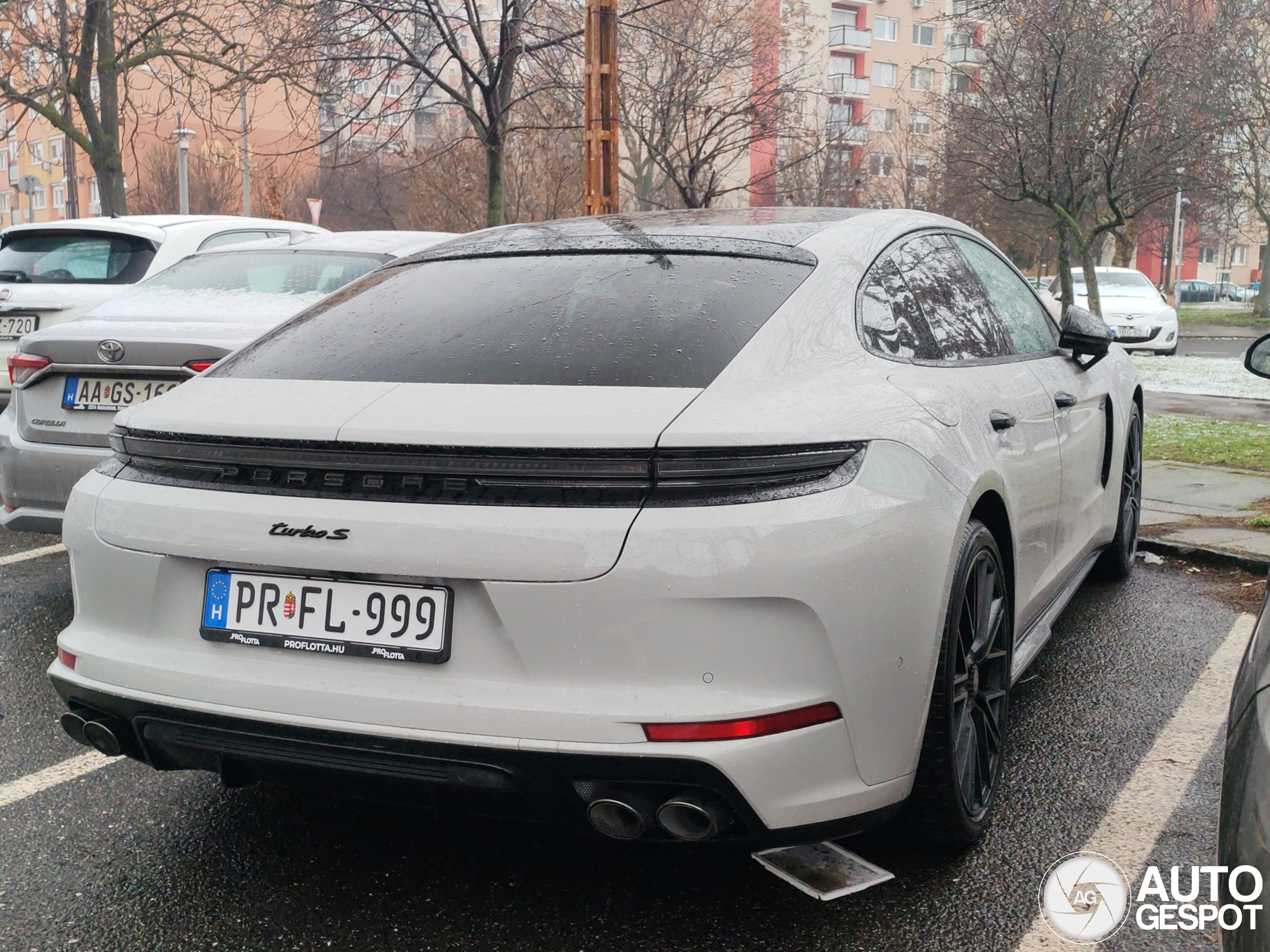 Porsche 972 Panamera Turbo S E-Hybrid - 19 February 2026 - Autogespot