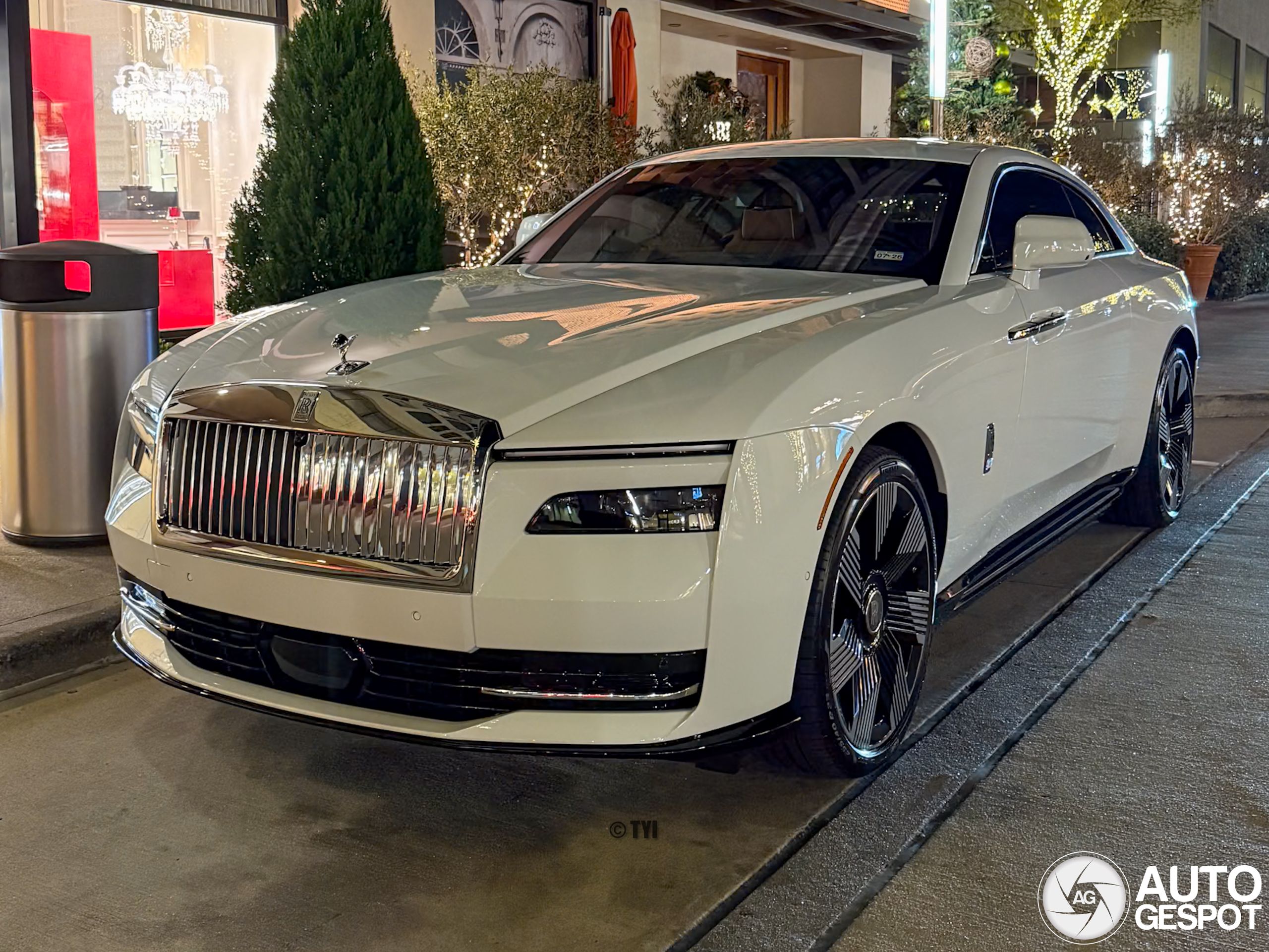 Rolls-Royce Spectre - 01 March 2026 - Autogespot