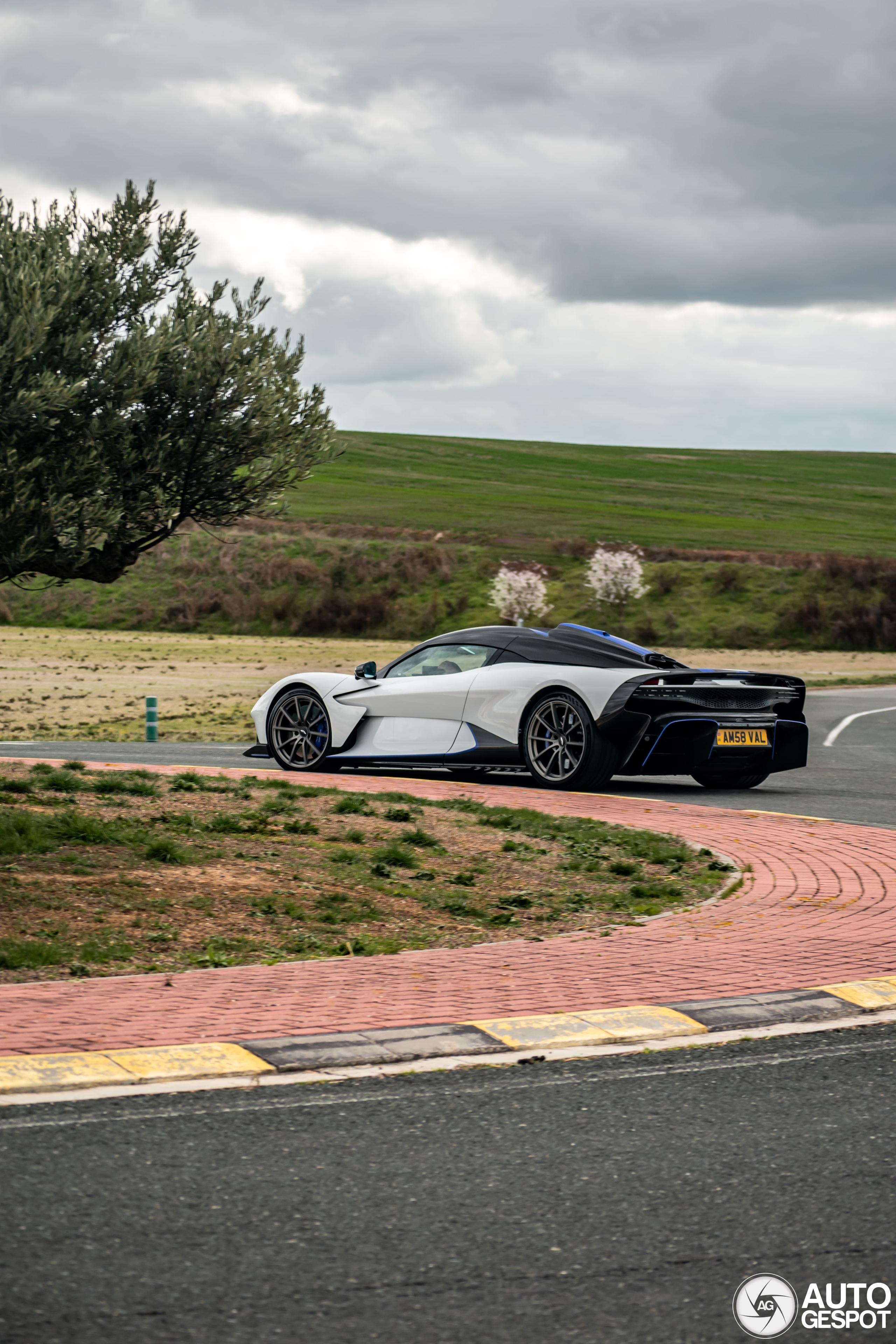 Aston Martin Valhalla - 02 March 2026 - Autogespot