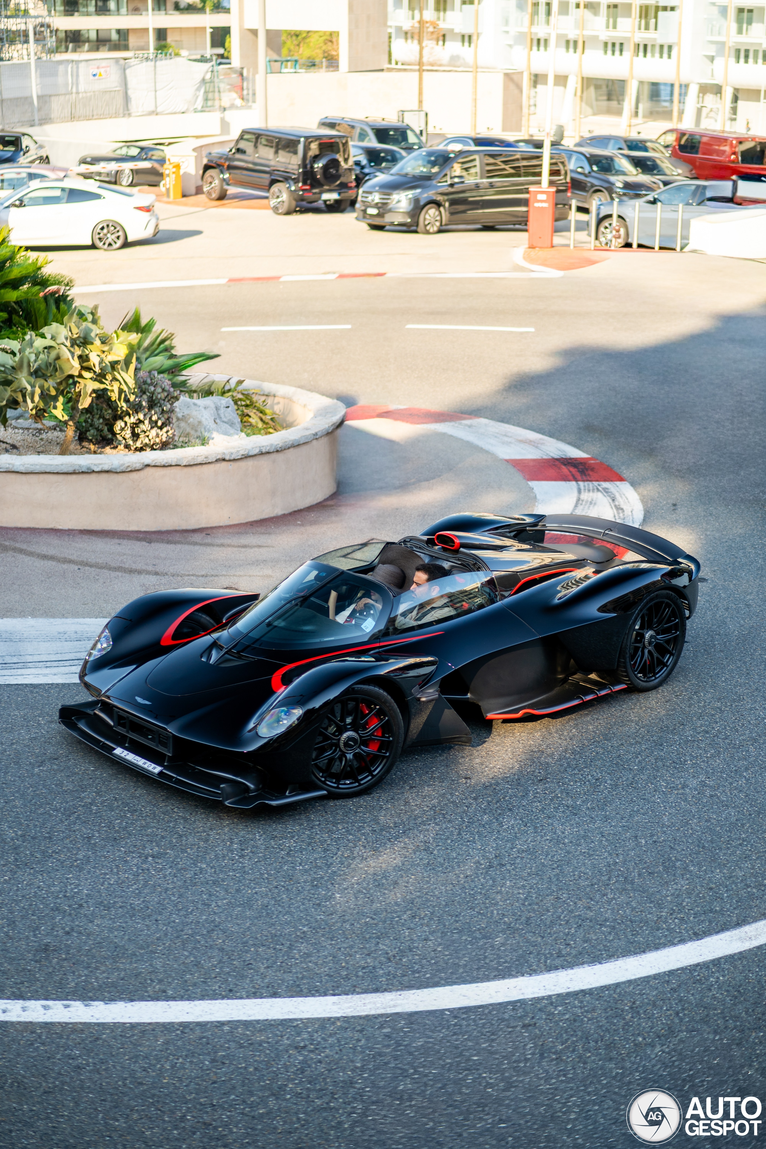 Aston Martin Valkyrie Spider - 16 March 2026 - Autogespot