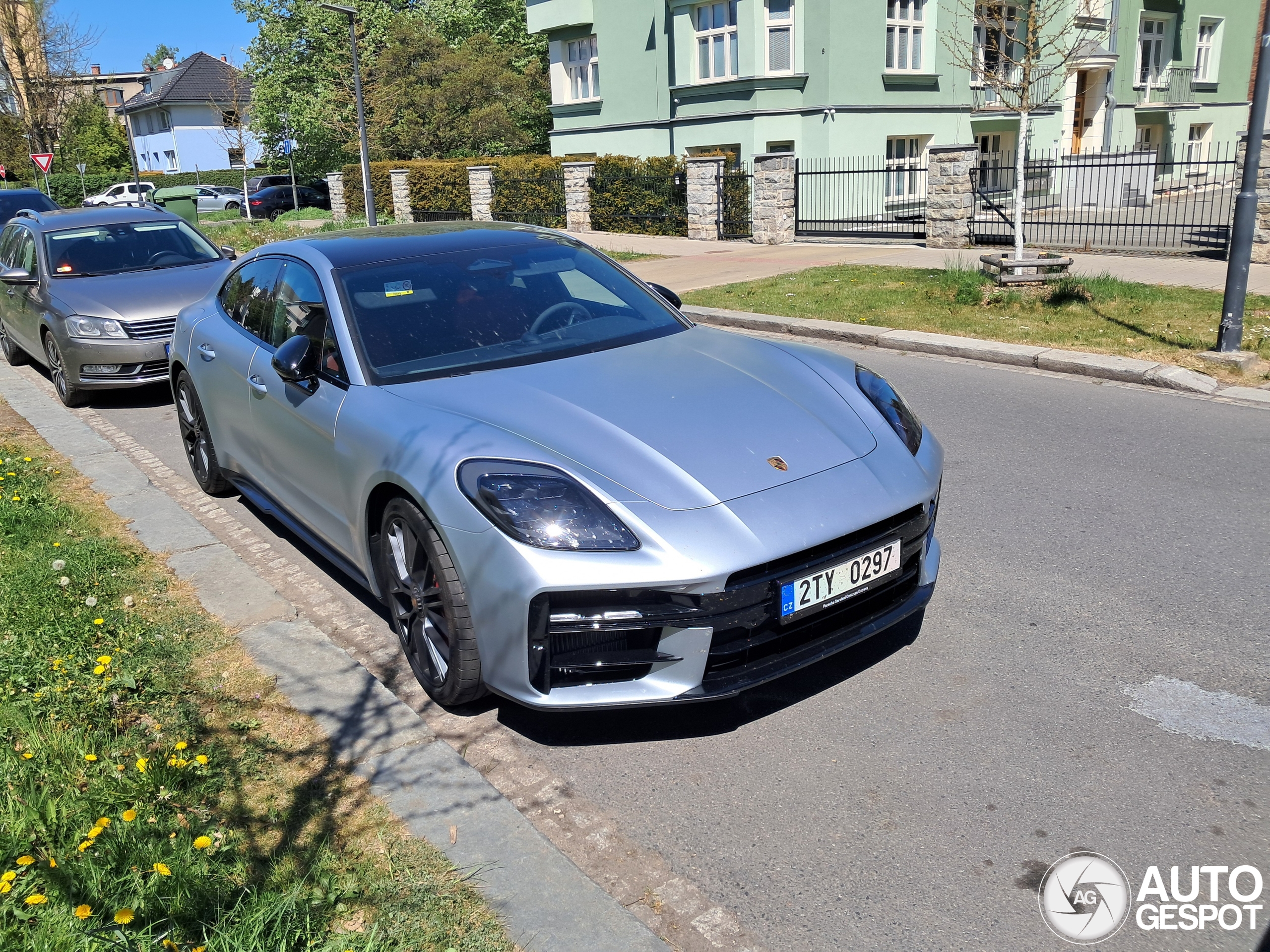 Porsche 972 Panamera GTS MkI - 03 May 2026 - Autogespot
