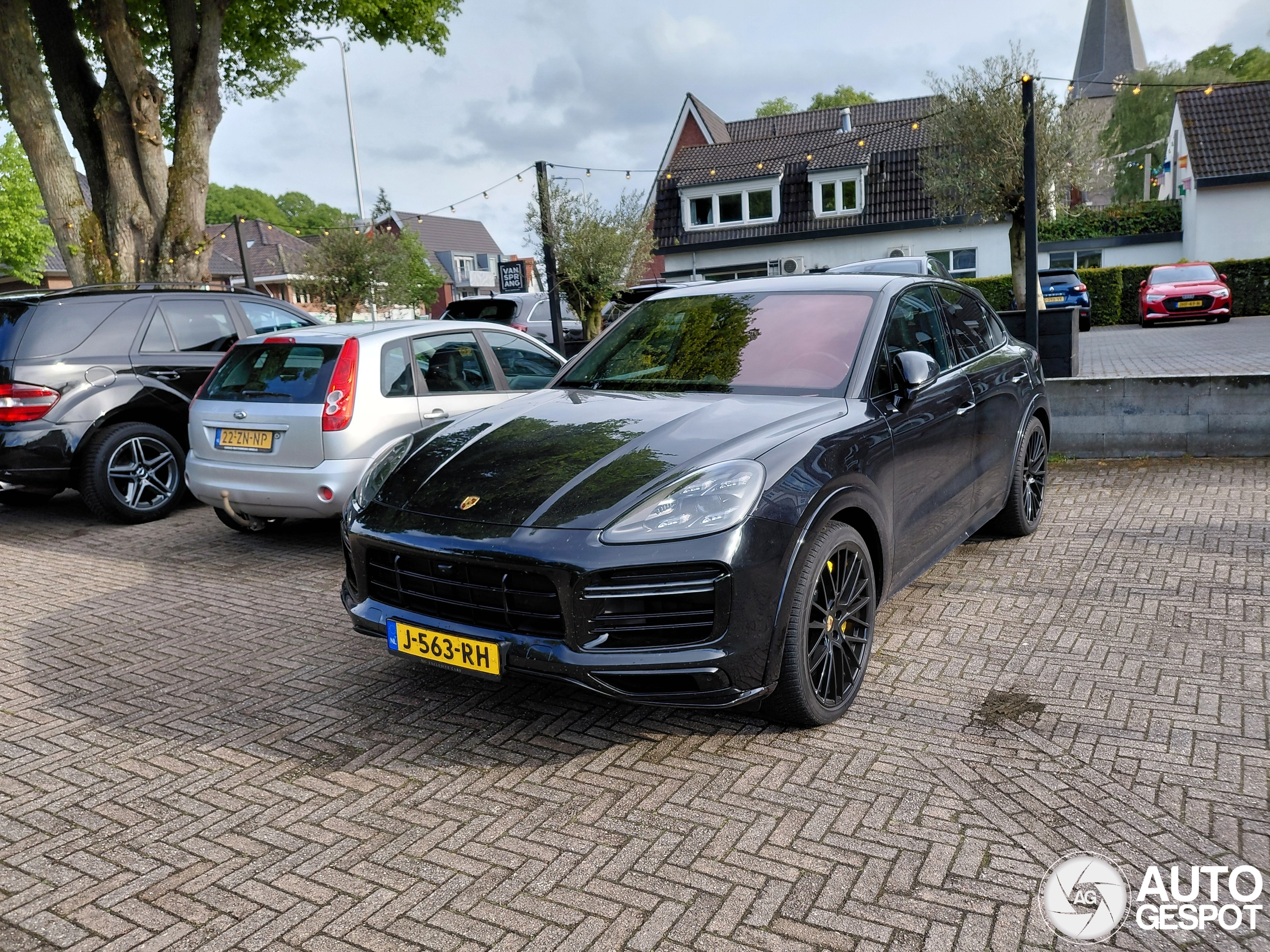 Porsche Cayenne Coupé Turbo S E-Hybrid - 13 May 2026 - Autogespot