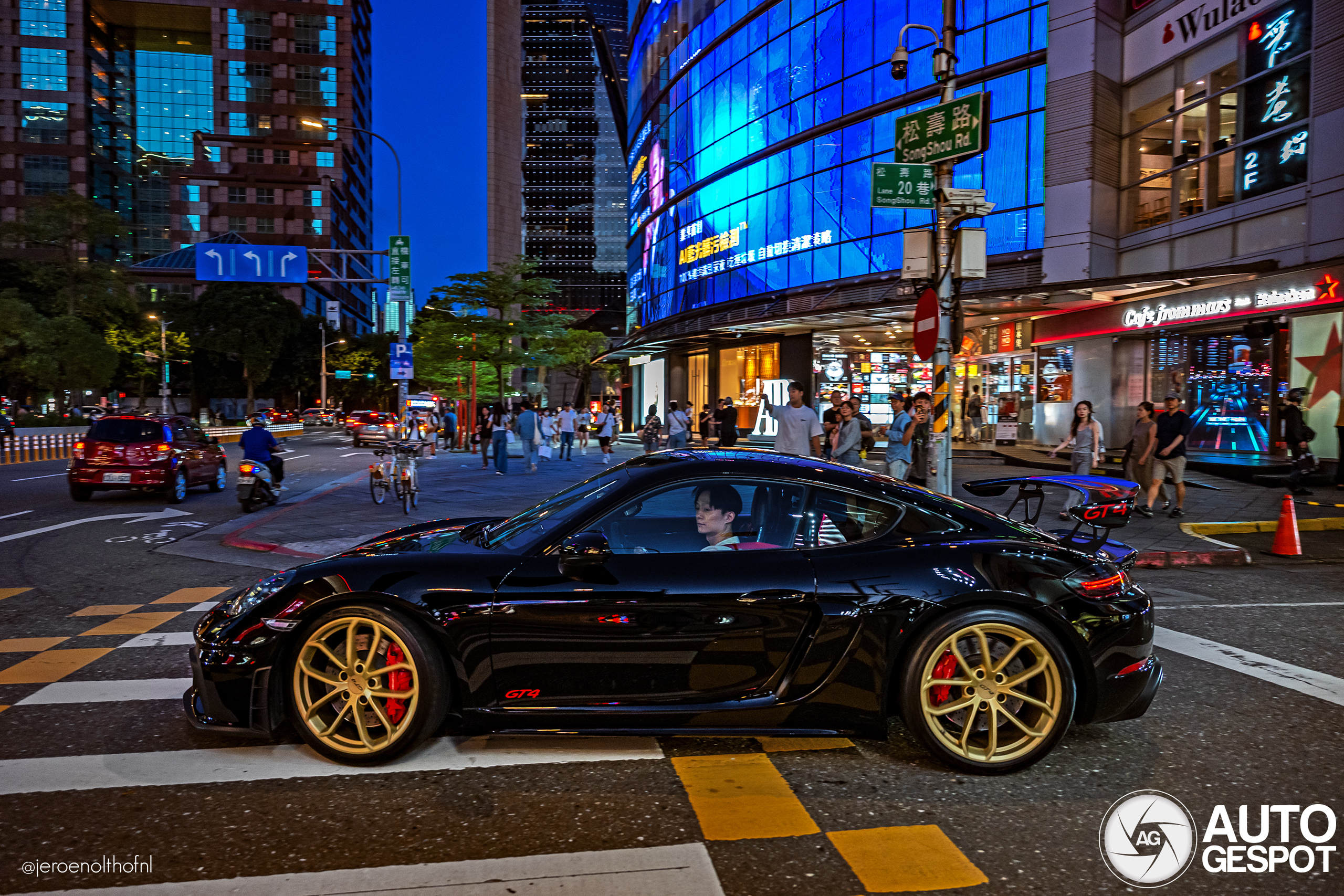 Porsche 718 Cayman GT4 - 26 May 2026 - Autogespot