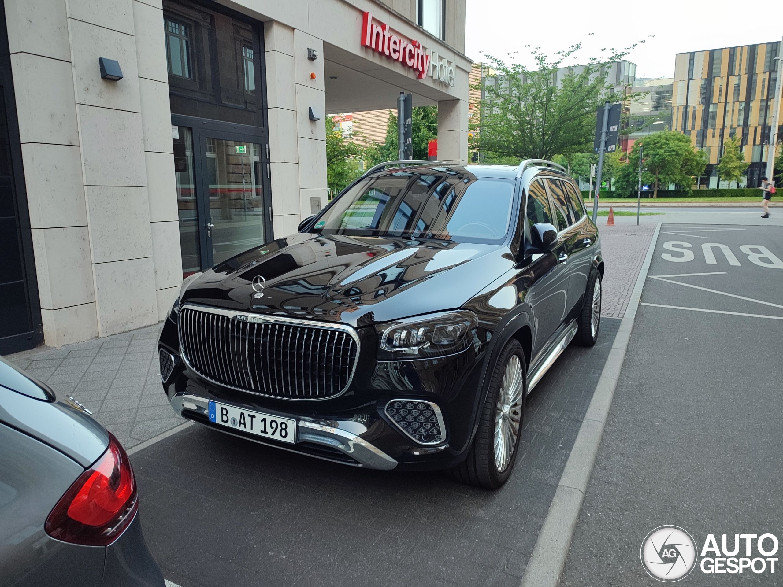 Mercedes-Maybach GLS 600 2024 - 27 May 2026 - Autogespot