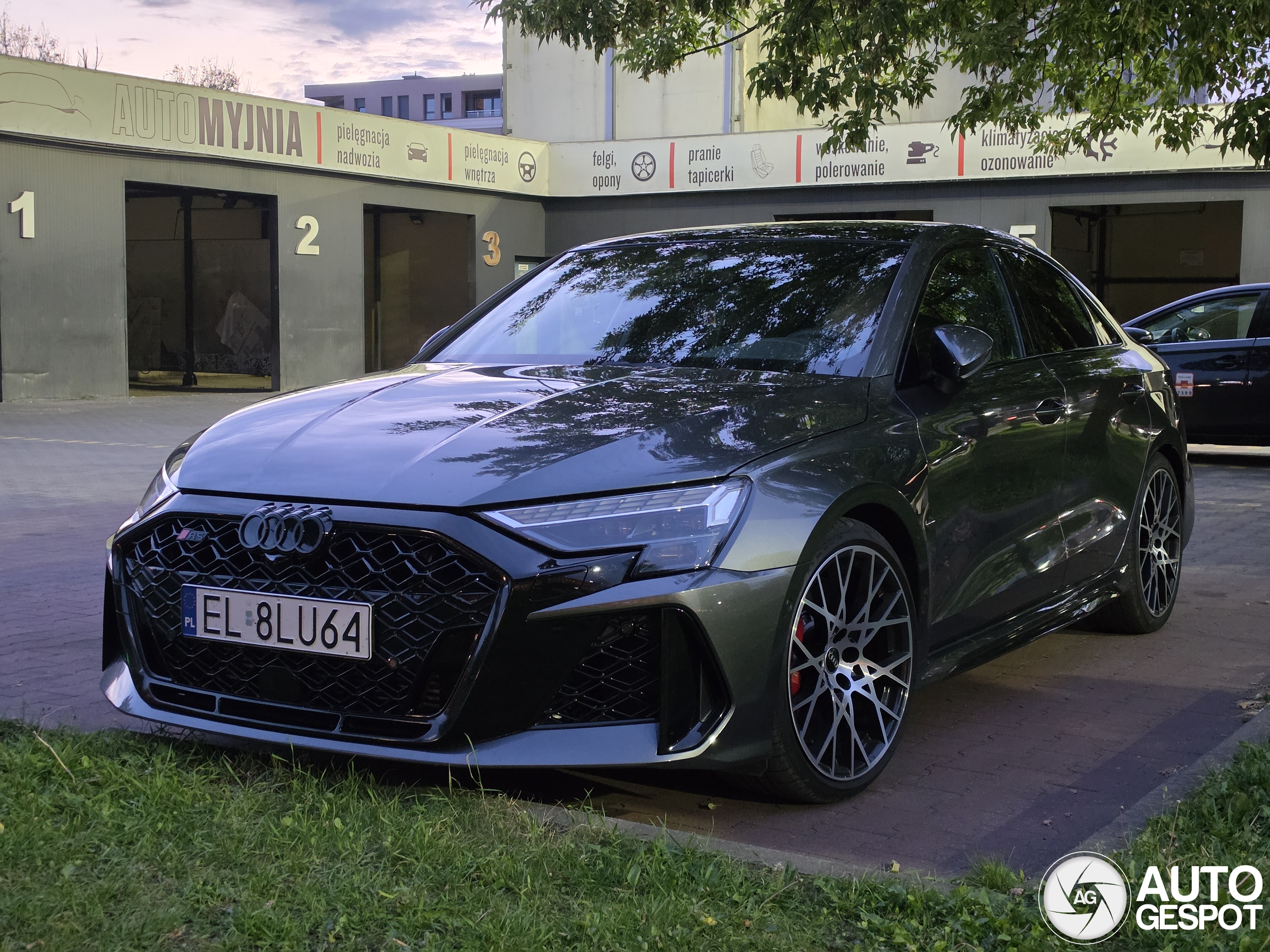 Audi RS3 Sedan 8Y 2025 - 31 May 2026 - Autogespot