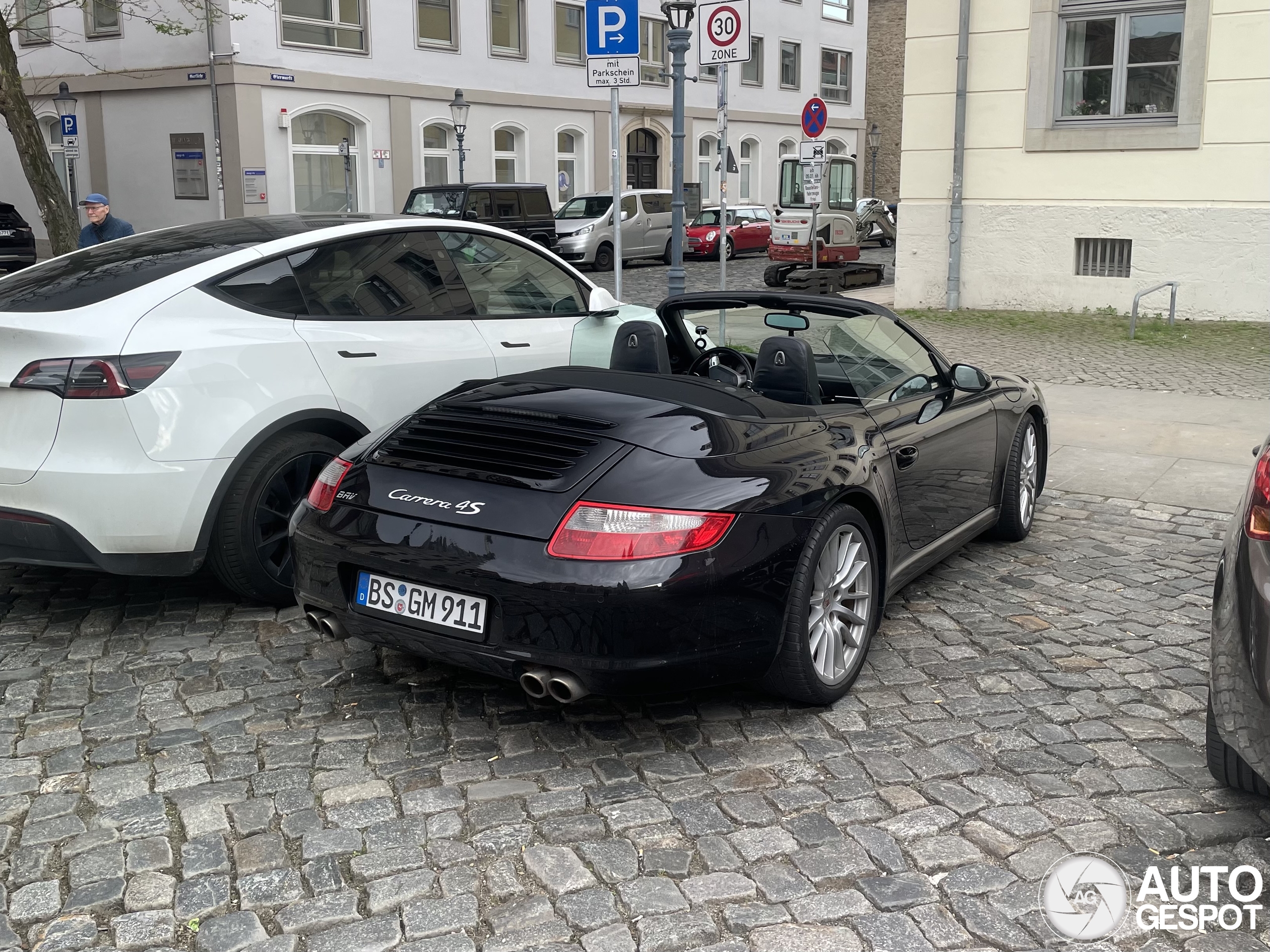 Porsche 997 Carrera 4S Cabriolet MkI - 09 June 2026 - Autogespot