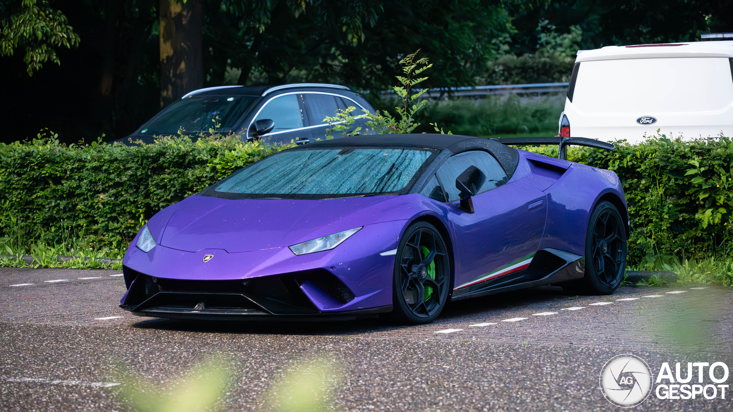 Lamborghini Huracán LP640-4 Performante Spyder - 11 June 2026 - Autogespot