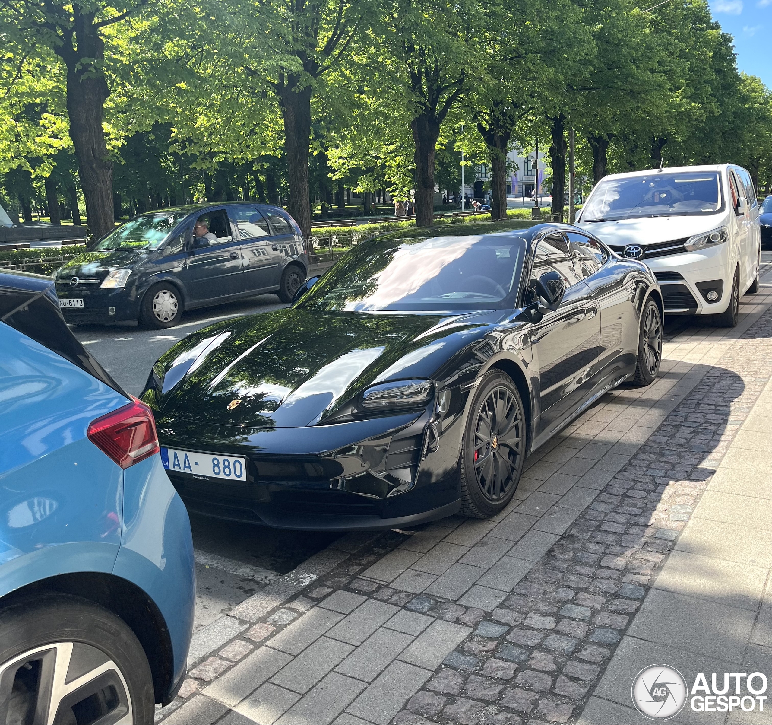 Porsche Taycan GTS MkI - 14 June 2026 - Autogespot