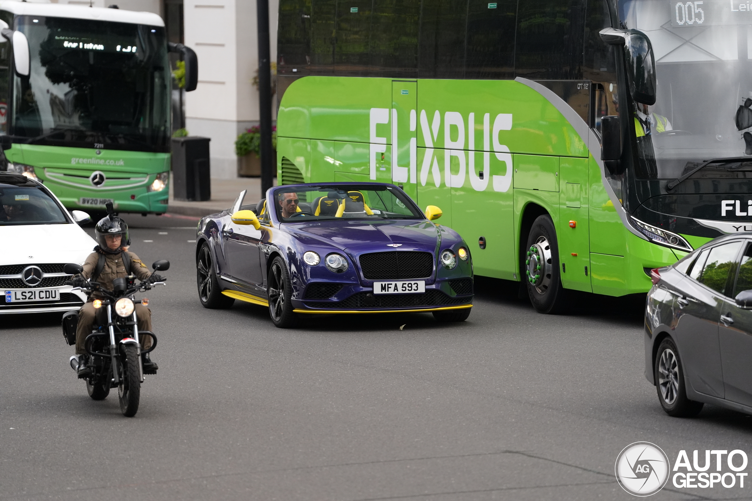 Bentley Continental GTC V8 S 2023 - 17 June 2026 - Autogespot
