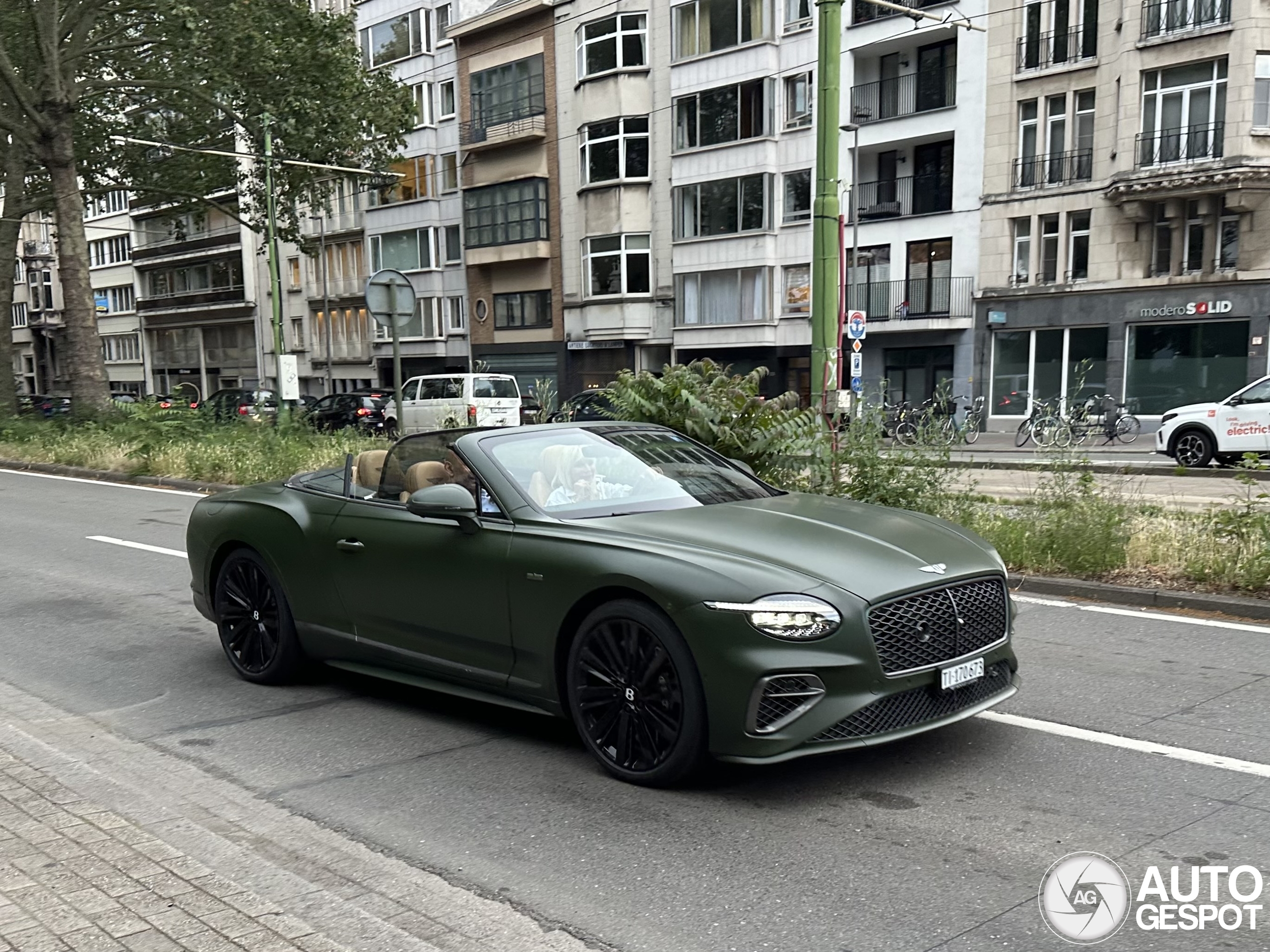 Bentley Continental GTC Speed 2025 First Edition - 19 June 2026 ...