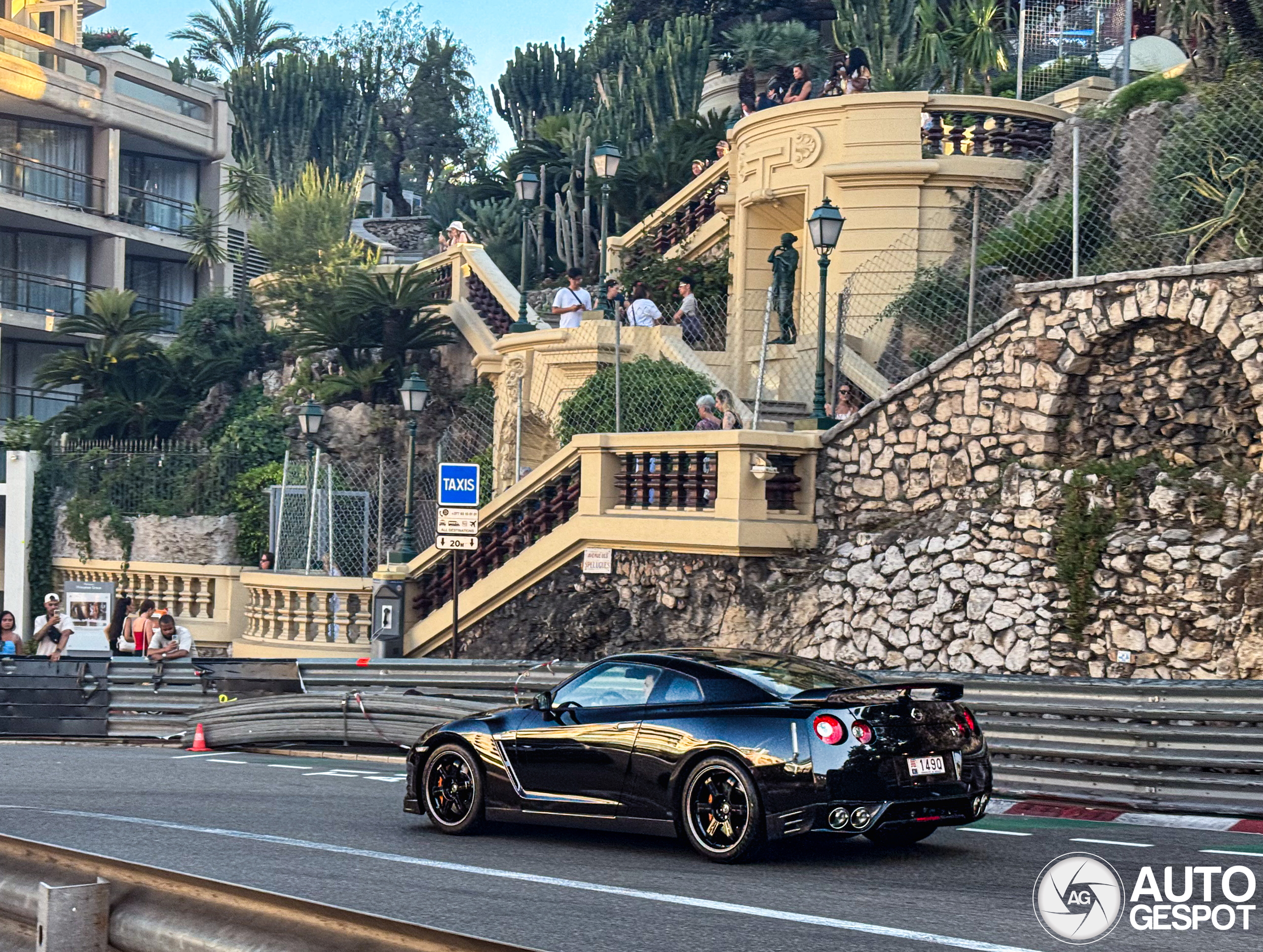 Nissan GT-R 2016 Black Edition - 21 June 2026 - Autogespot